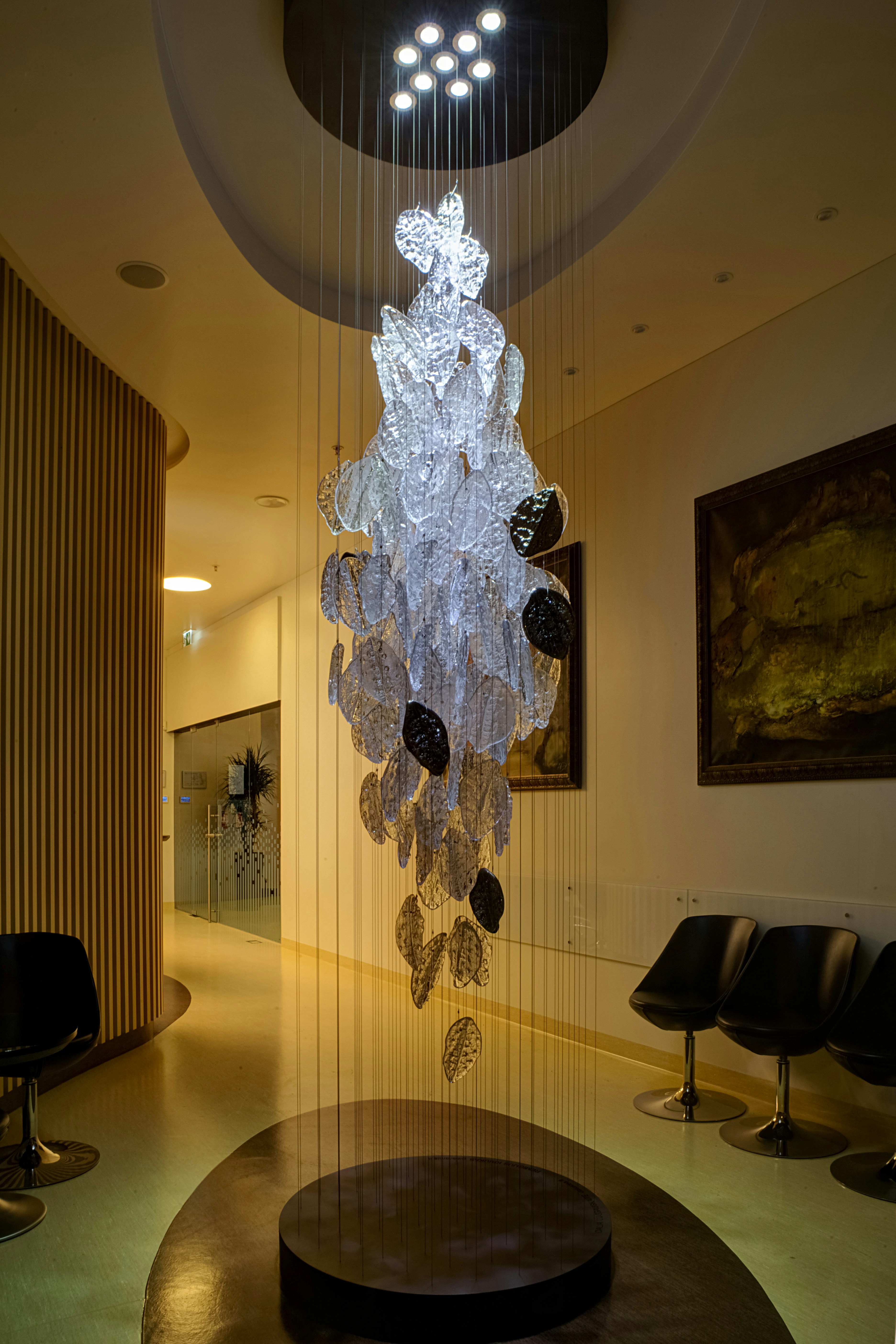 Crystal Leaf Cascade in an Atrium Lobby