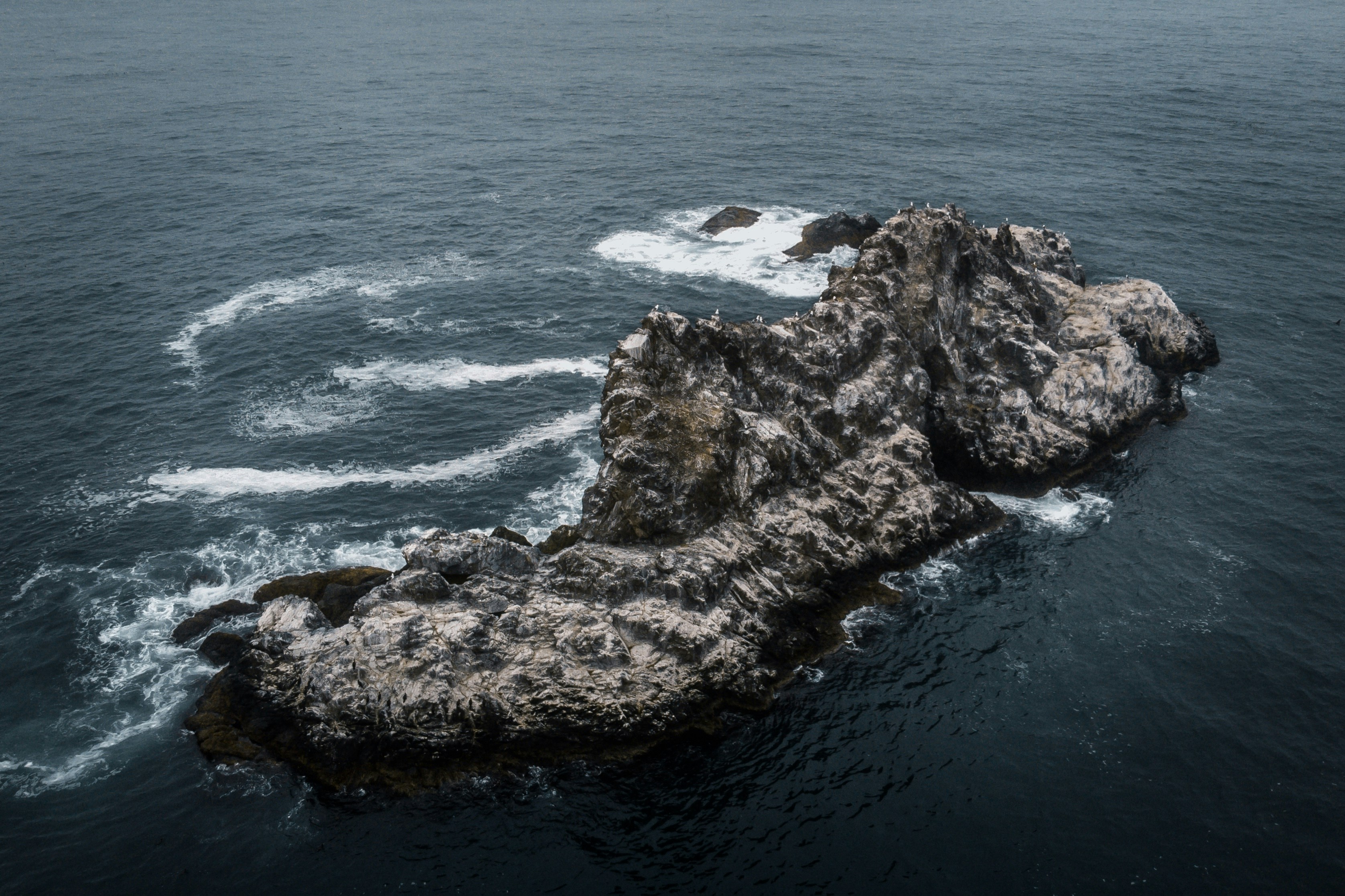 Brown rock formation photo – Free Kamchatka Image on Unsplash