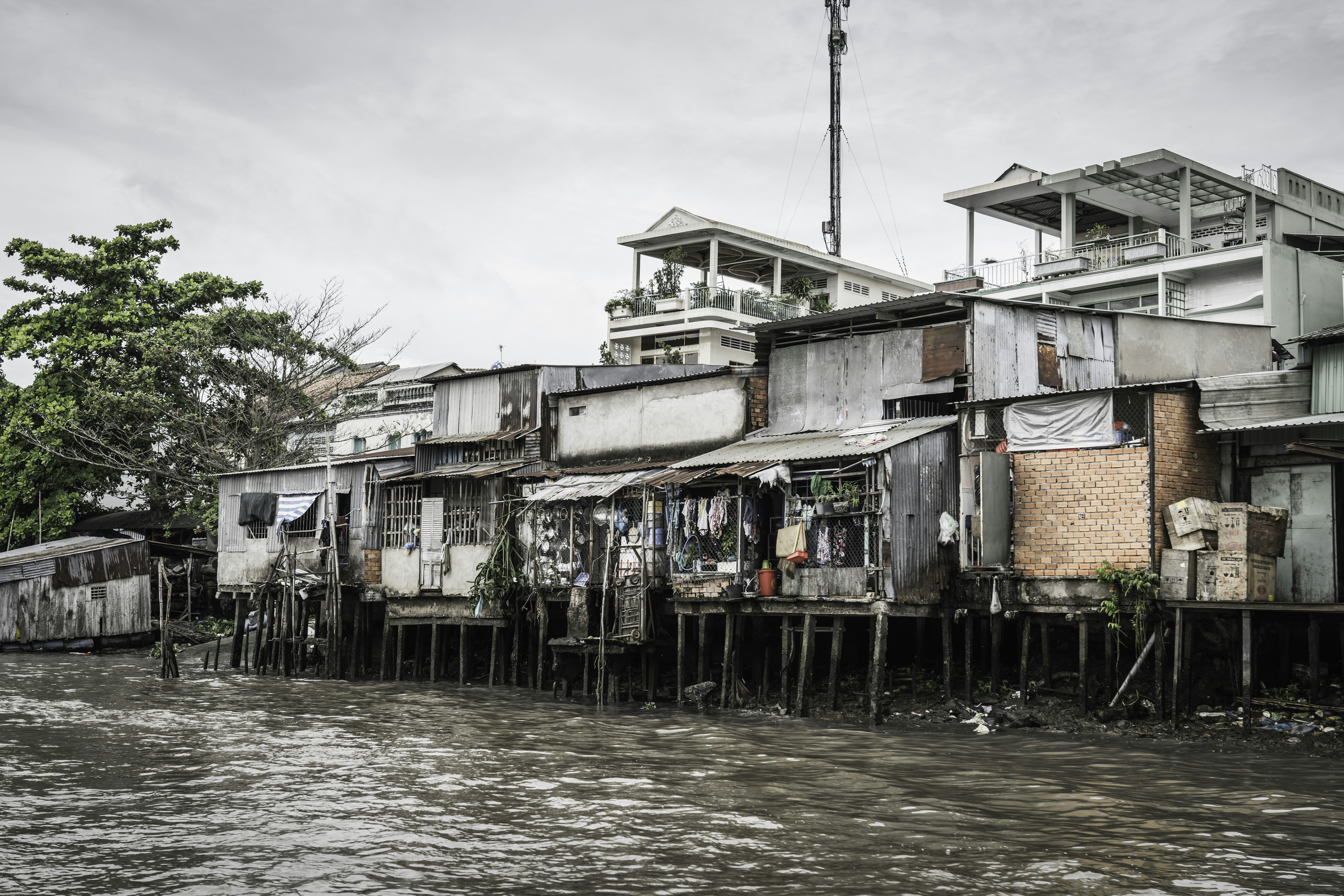 Slum Pictures | Download Free Images on Unsplash
