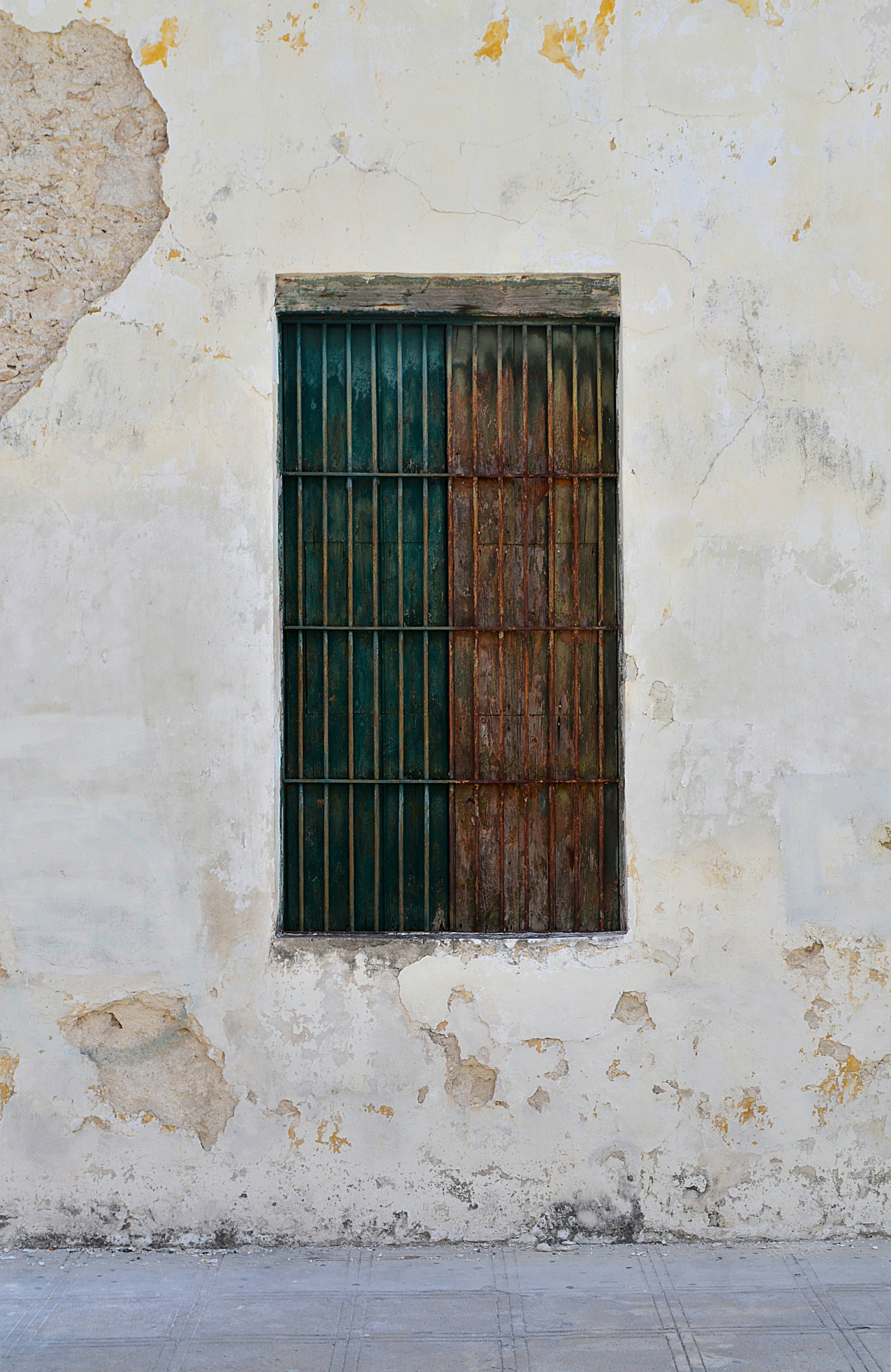 Brown metal window photo – Free Window Image on Unsplash