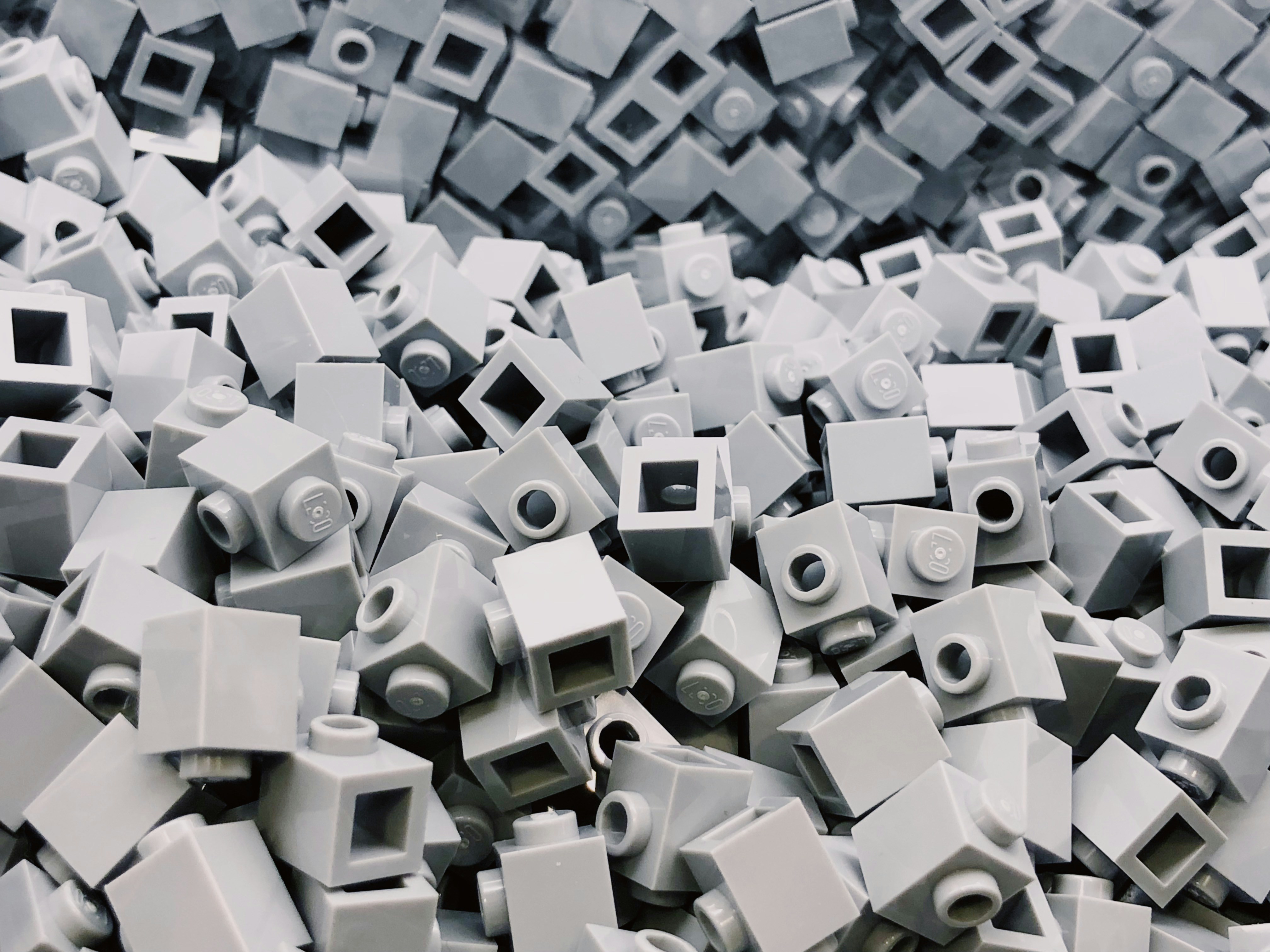 White plastic block lot photo – Free Lego Image on Unsplash