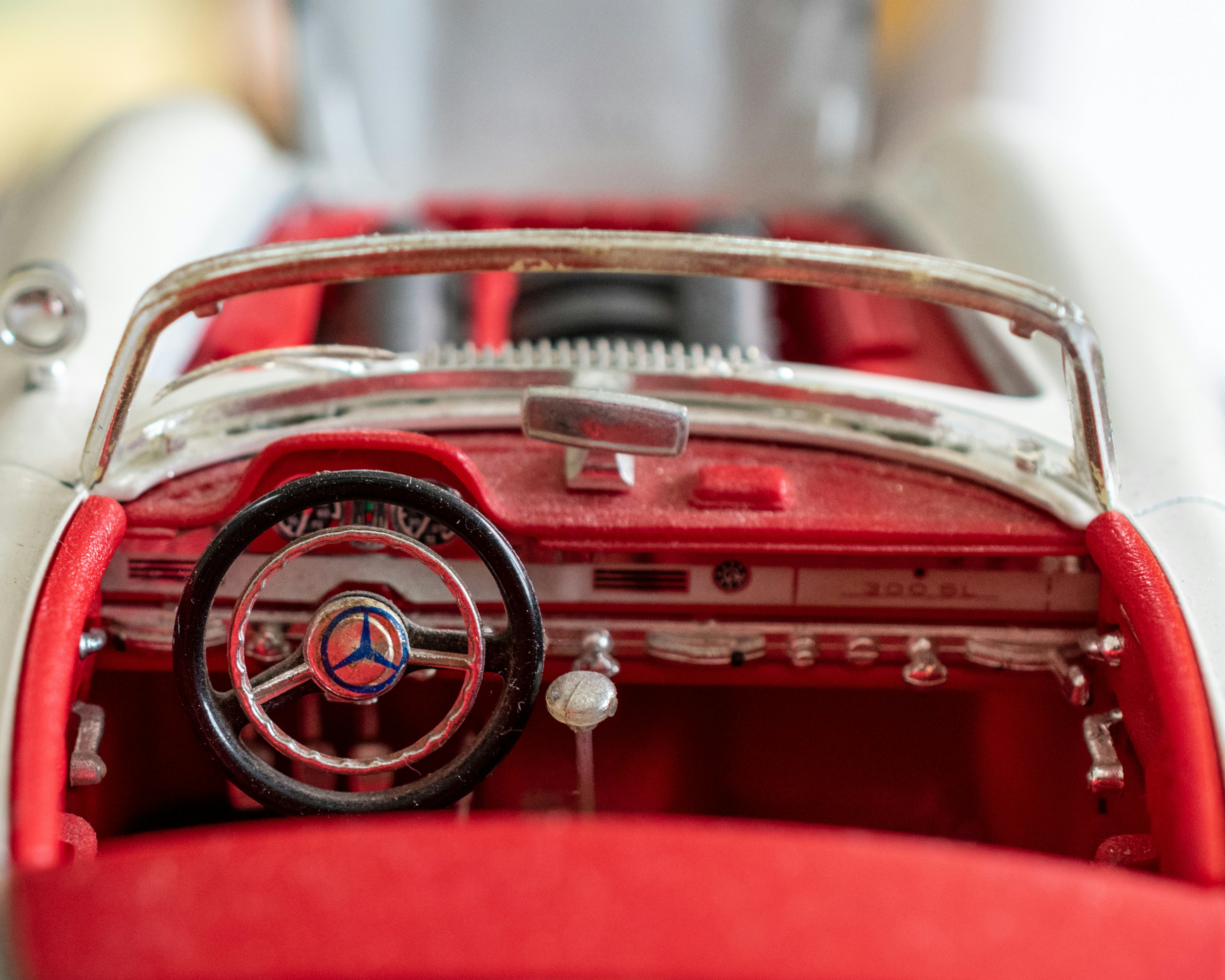 Red Mercedes-Benz car photo – Free 300sl Image on Unsplash