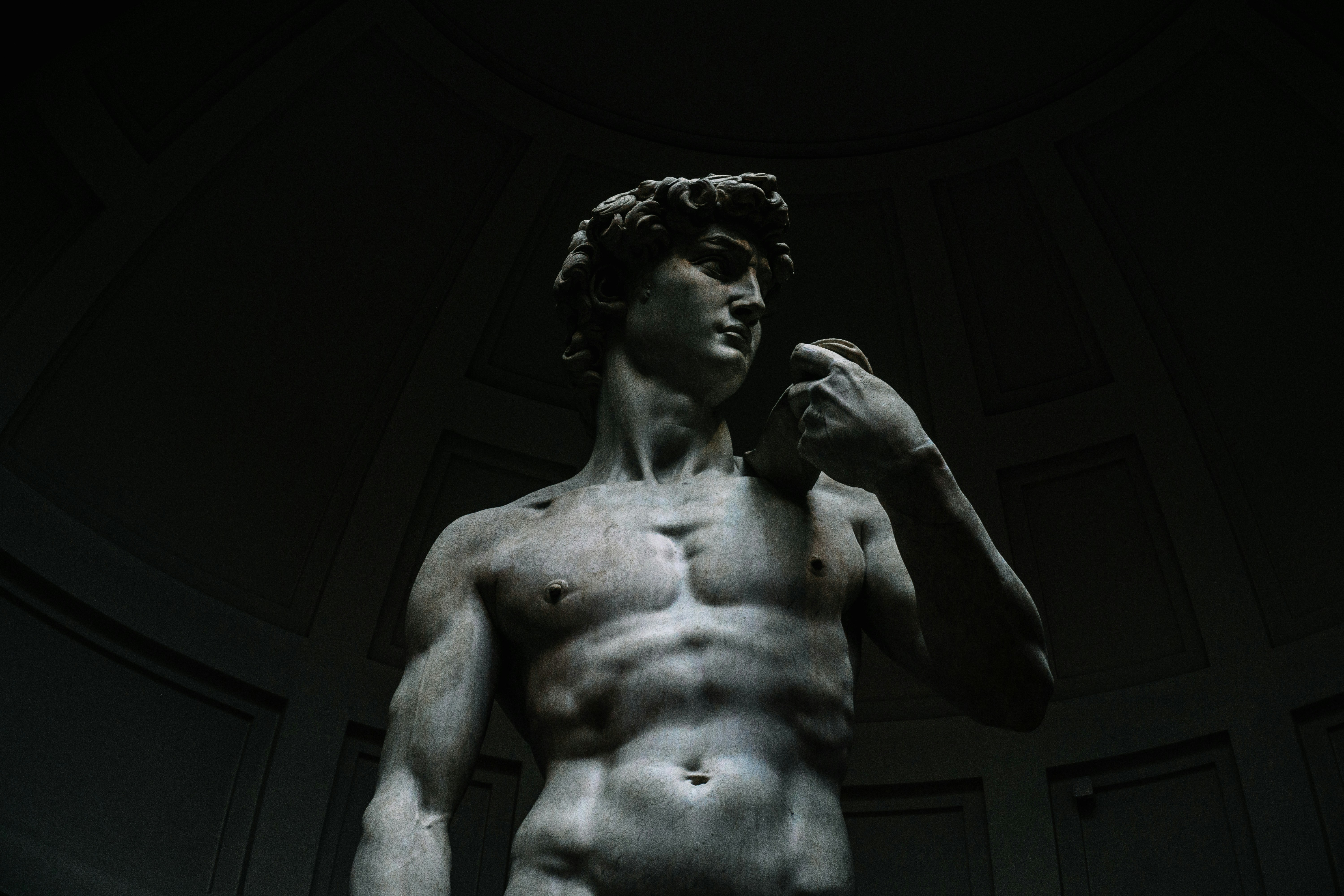 David statue inside building photo – Free Grey Image on Unsplash