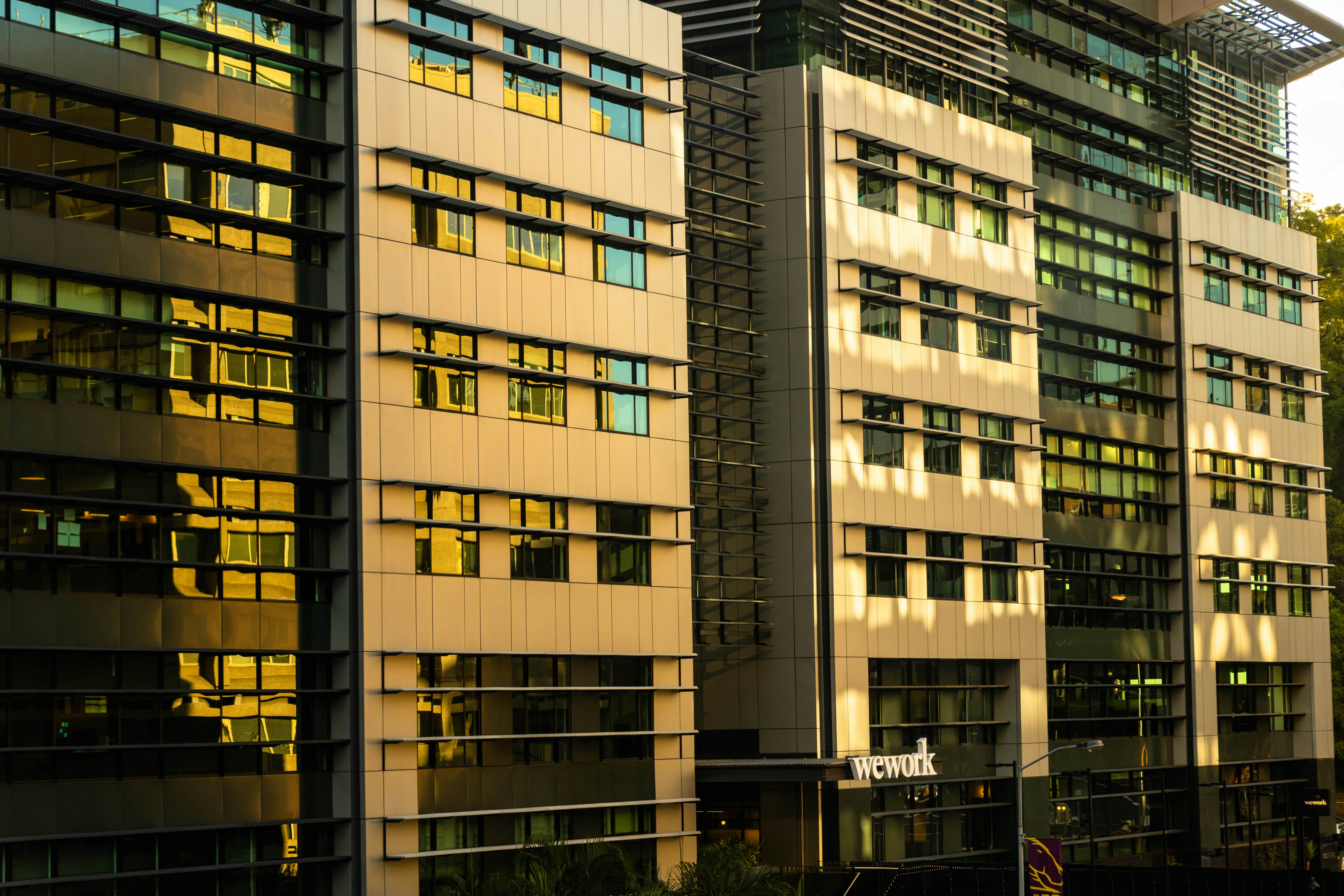 Brown buildings during daytime photo – Free Building Image on Unsplash
