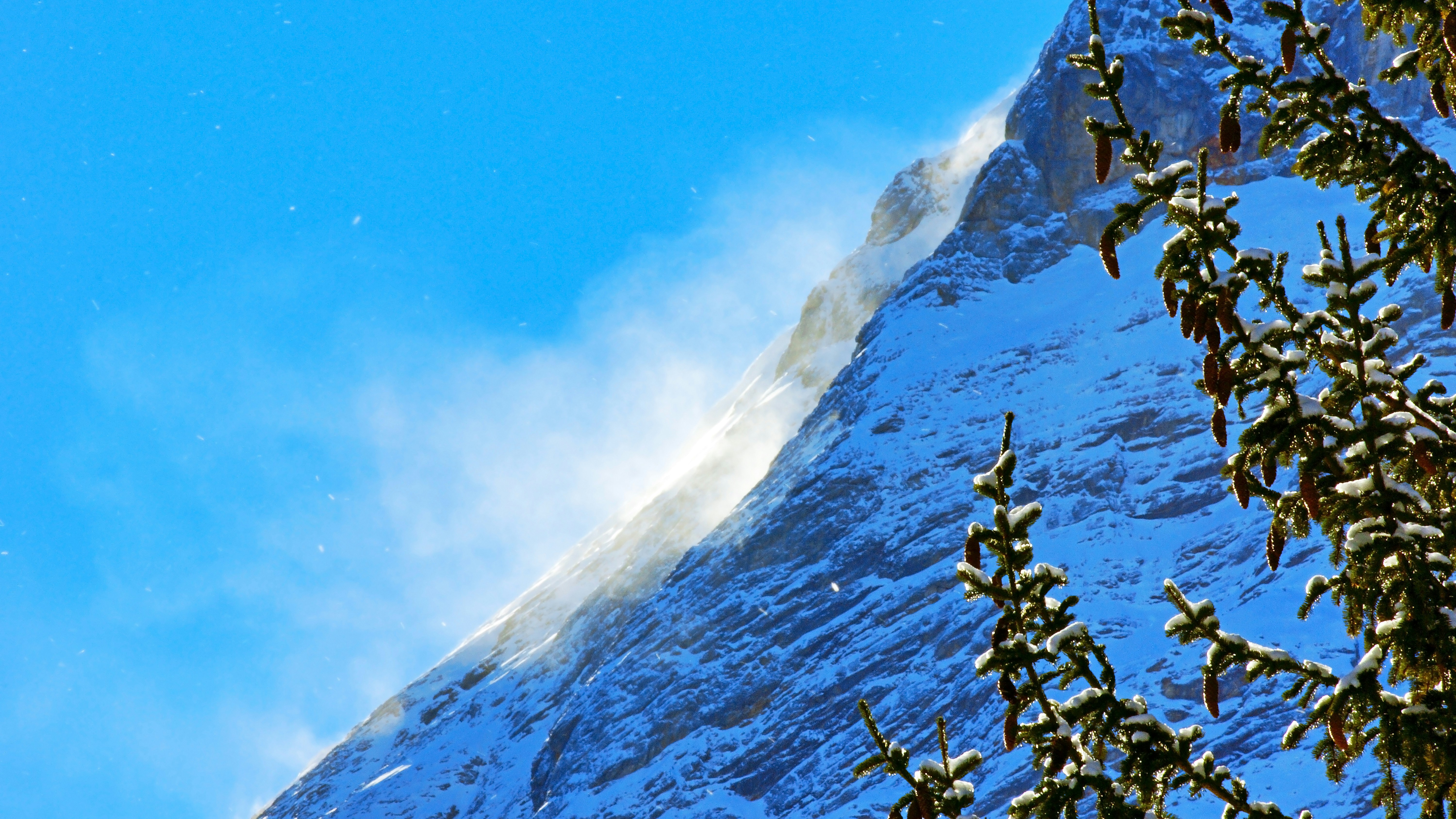 Snow cape mountain photo – Free Blue Image on Unsplash