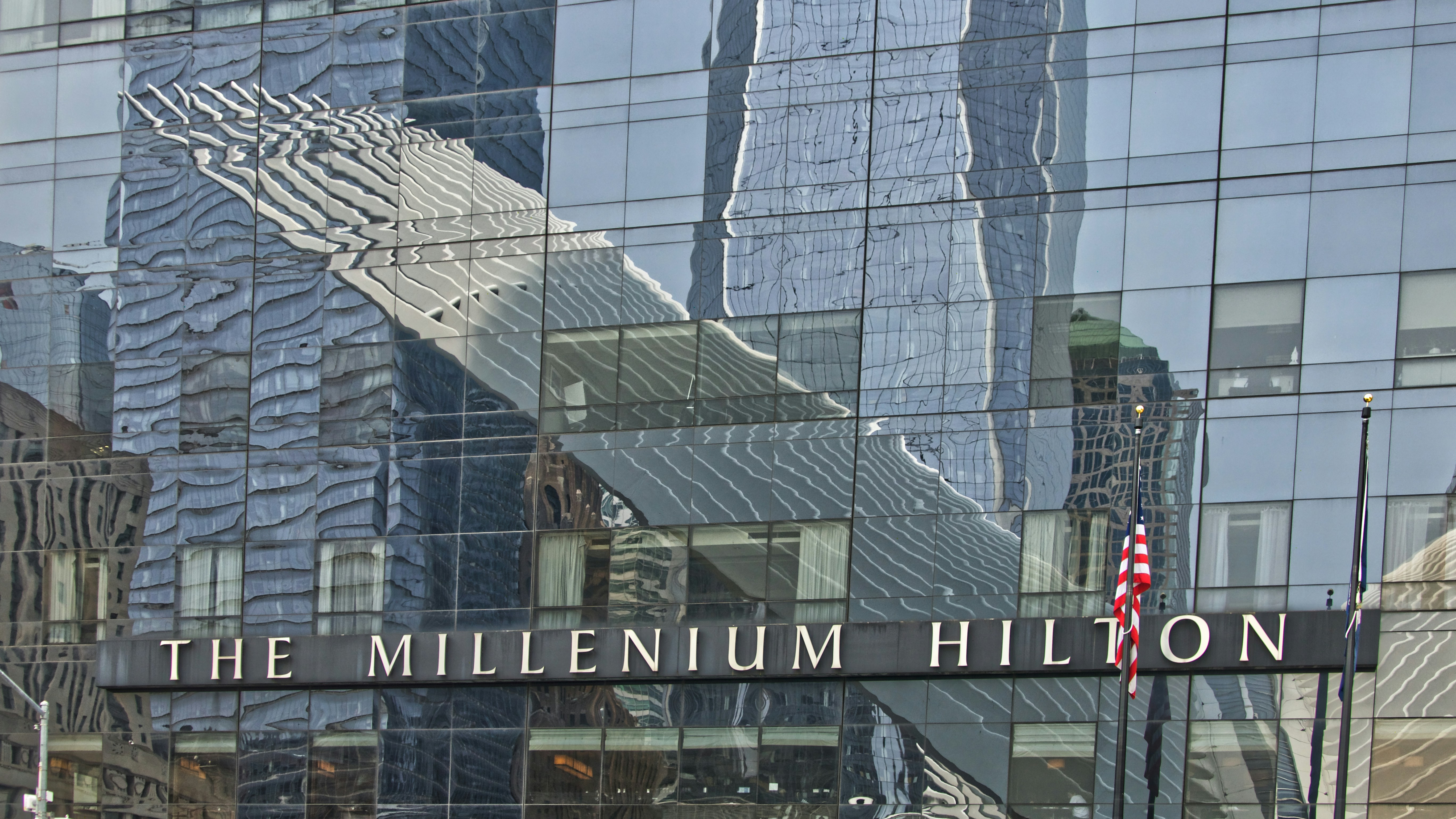 The Millenium Hilton building photo – Free Grey Image on Unsplash