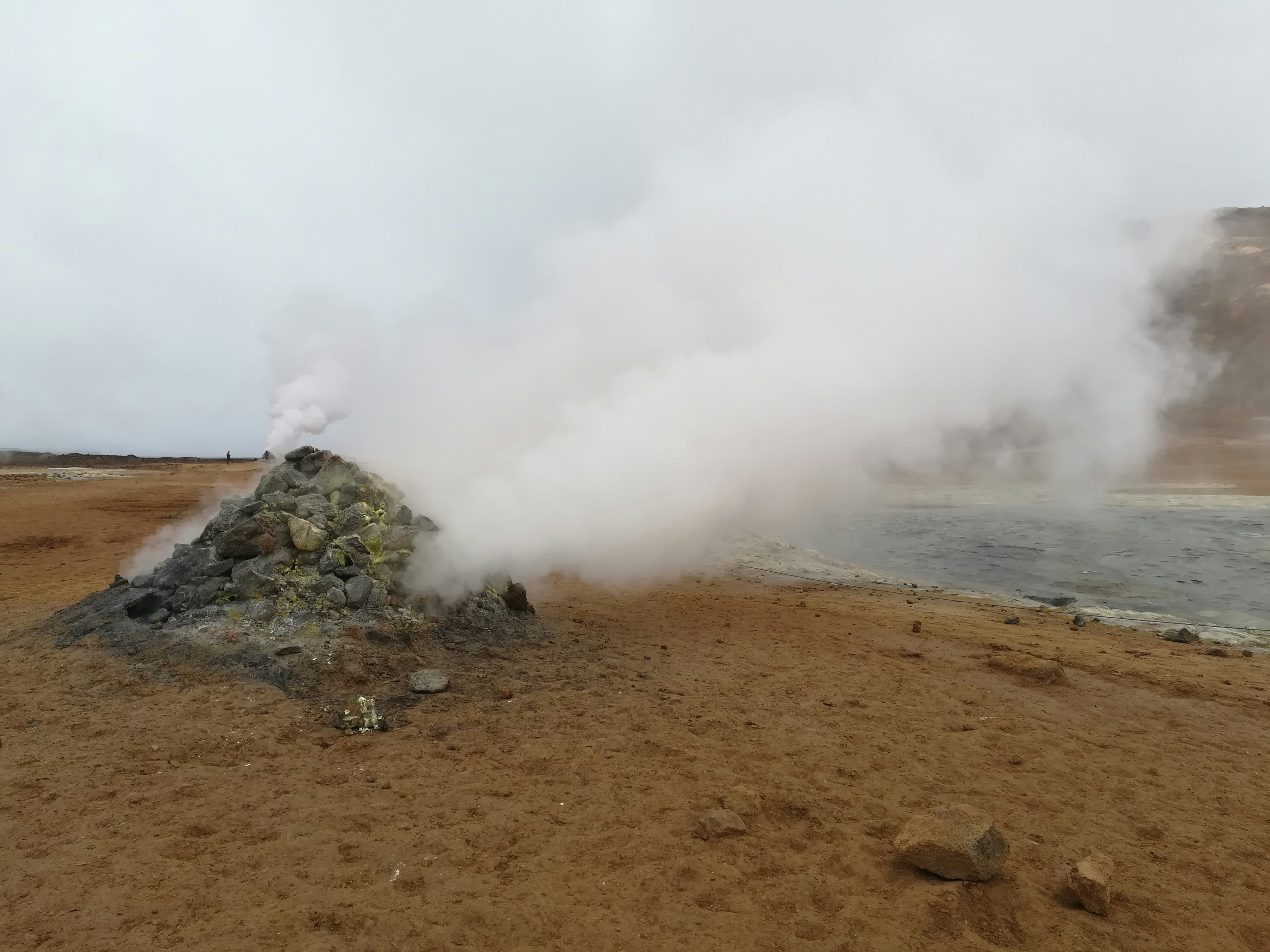 Smoking pile of rocks photo – Free Hot Image on Unsplash