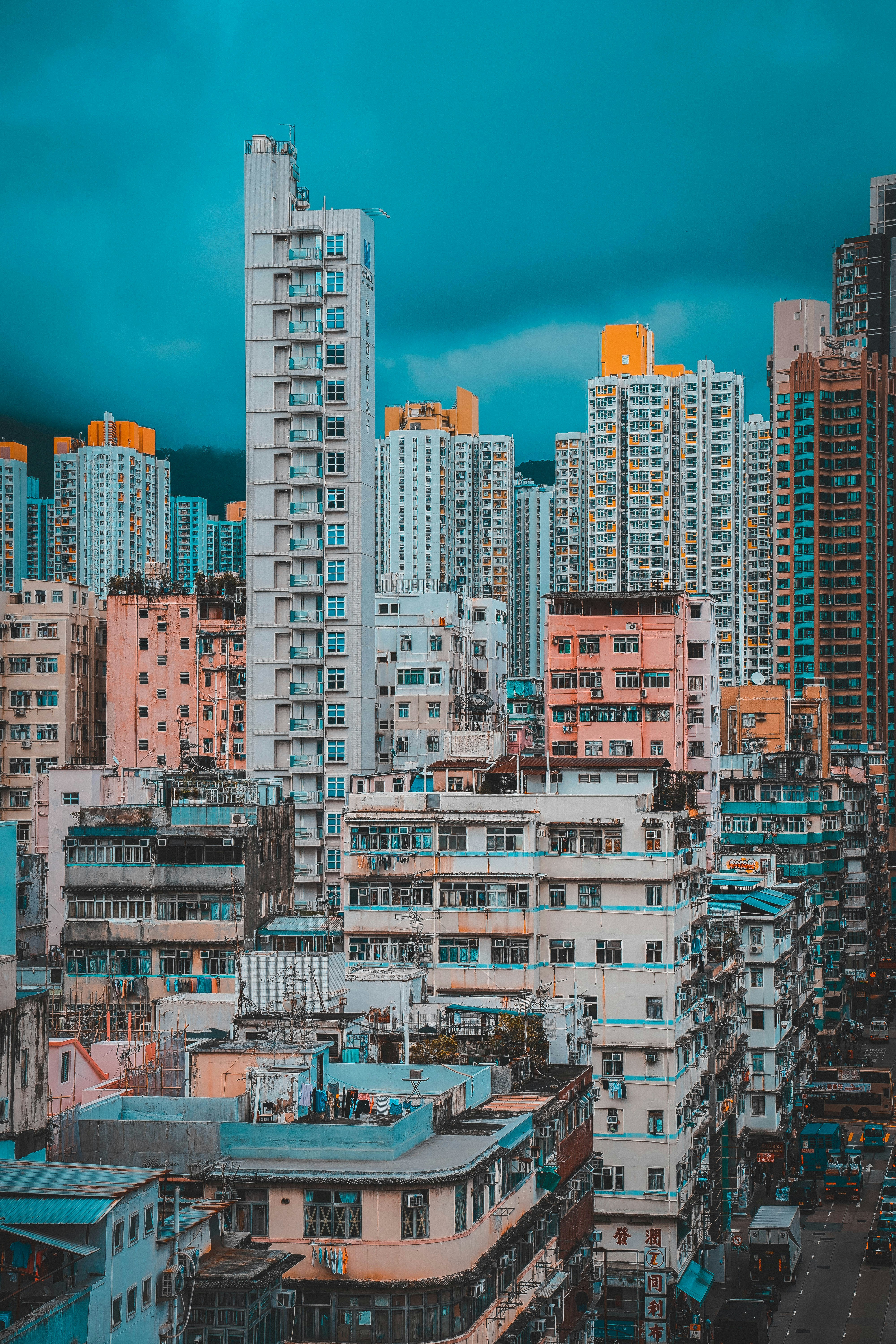 White high-rise buildings photo – Free Hongkong Image on Unsplash