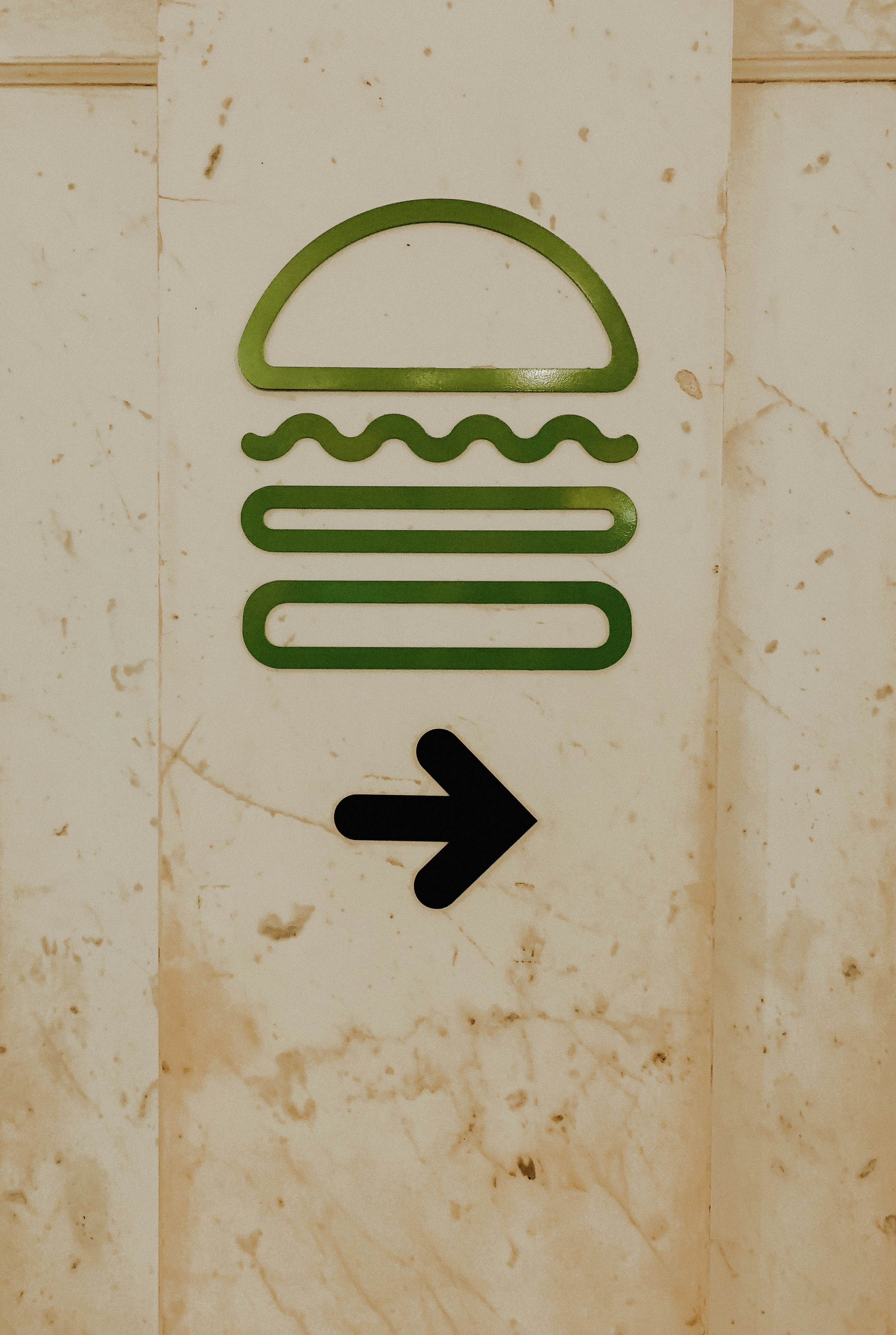 Bun and arrow logo photo – Free Green Image on Unsplash
