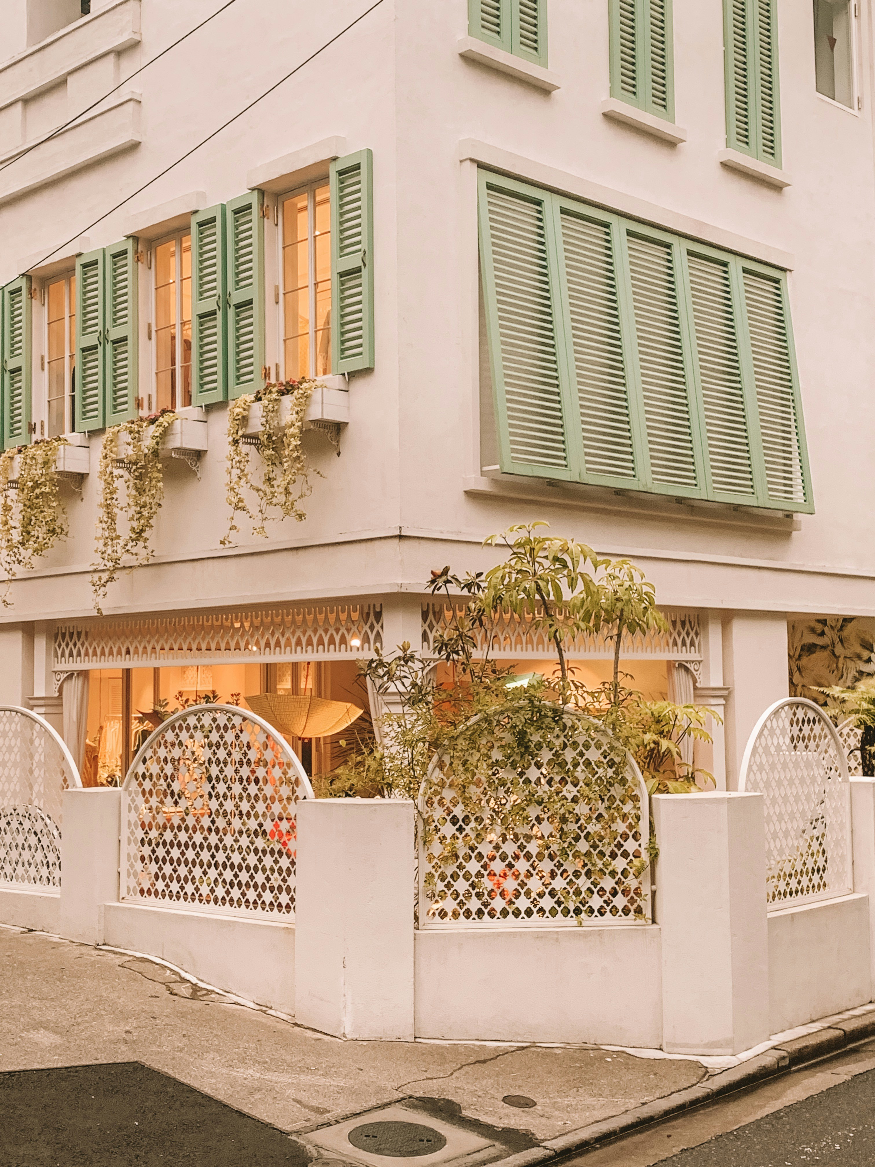 White gate photo – Free Brown Image on Unsplash