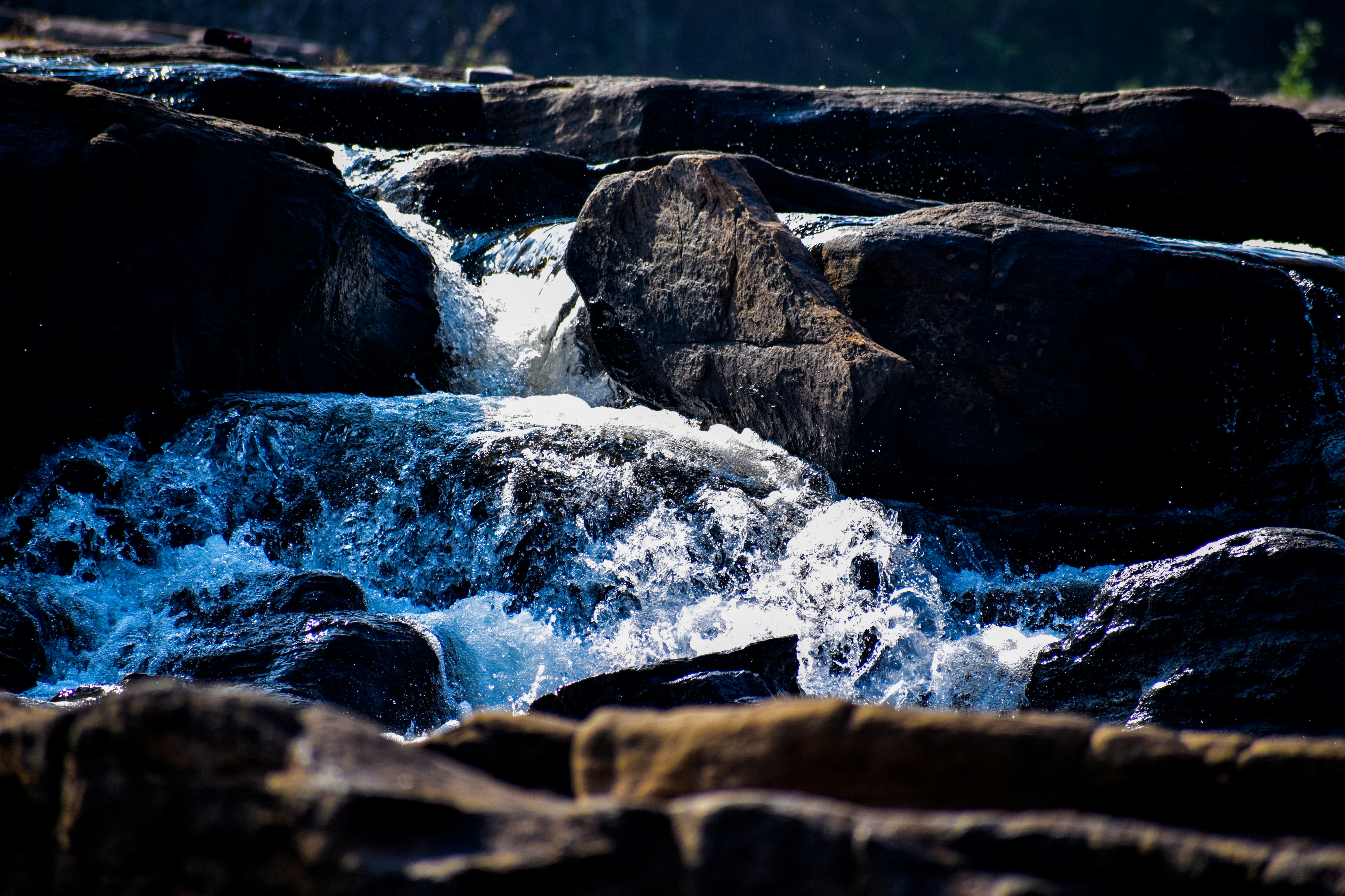 Flowing body of water photo – Free Water Image on Unsplash