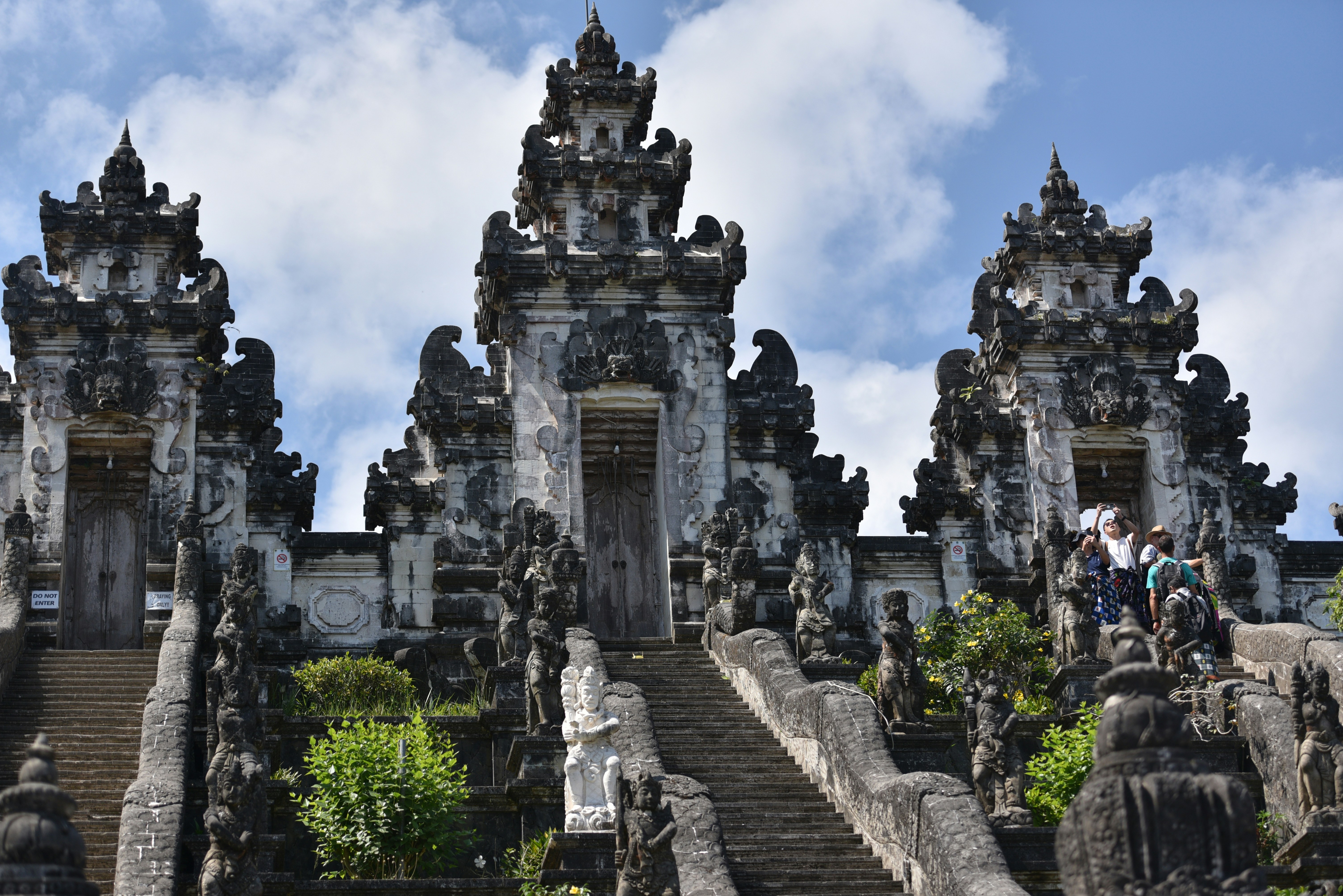 Grey concrete temple photo – Free Building Image on Unsplash
