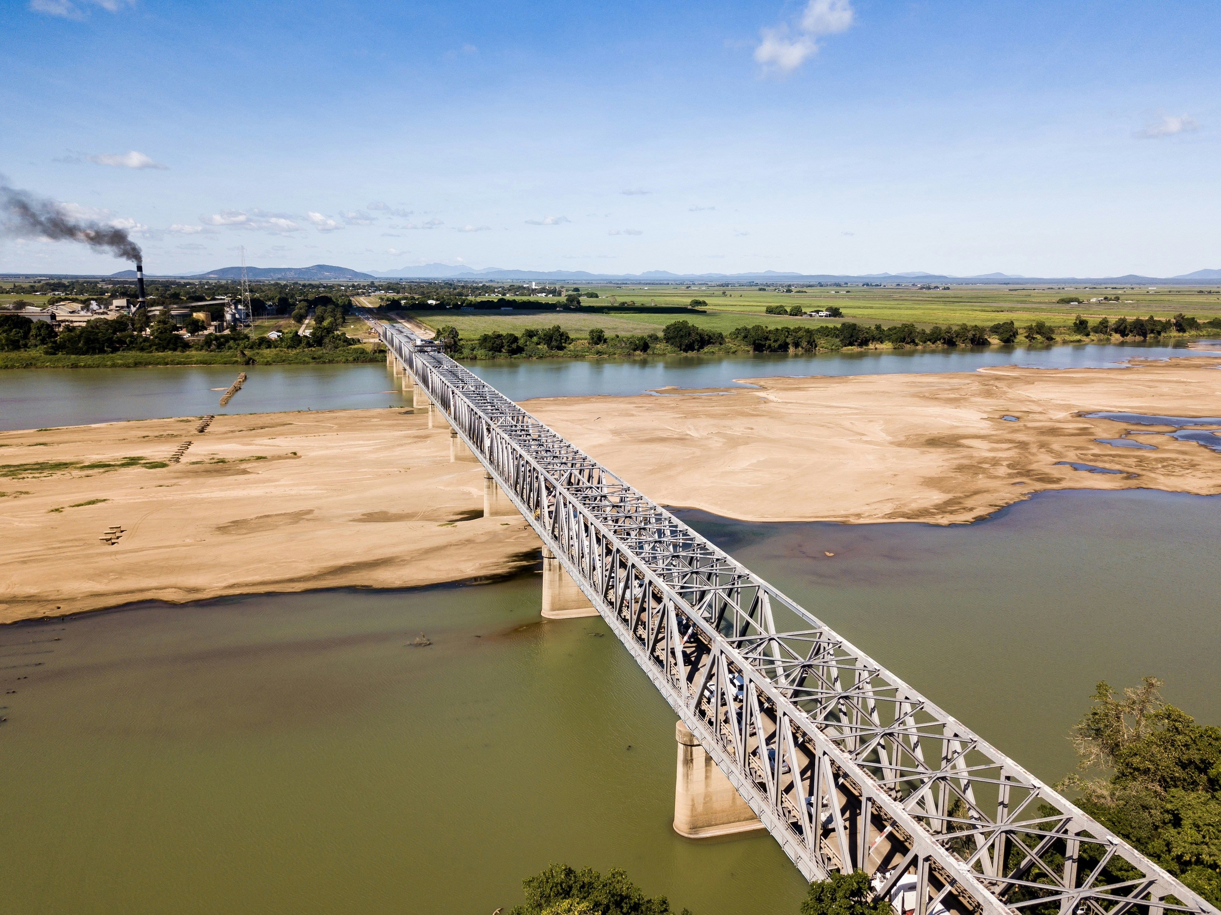Aerial photo of gray bridge during daytime photo – Free Burdekin river ...