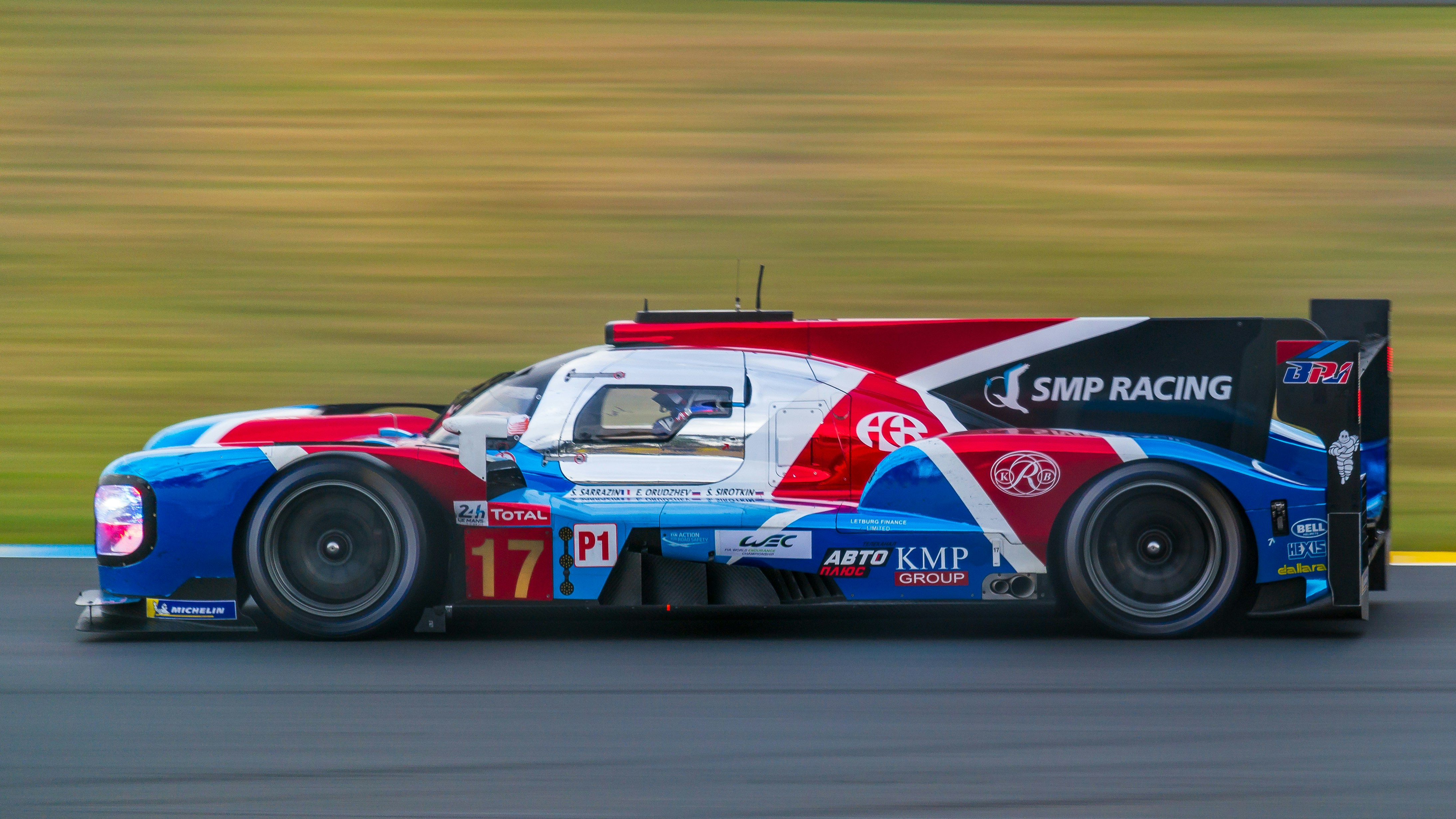 Foto Blanco, rojo y azul NASCAR c – Imagen Automóvil gratis en Unsplash