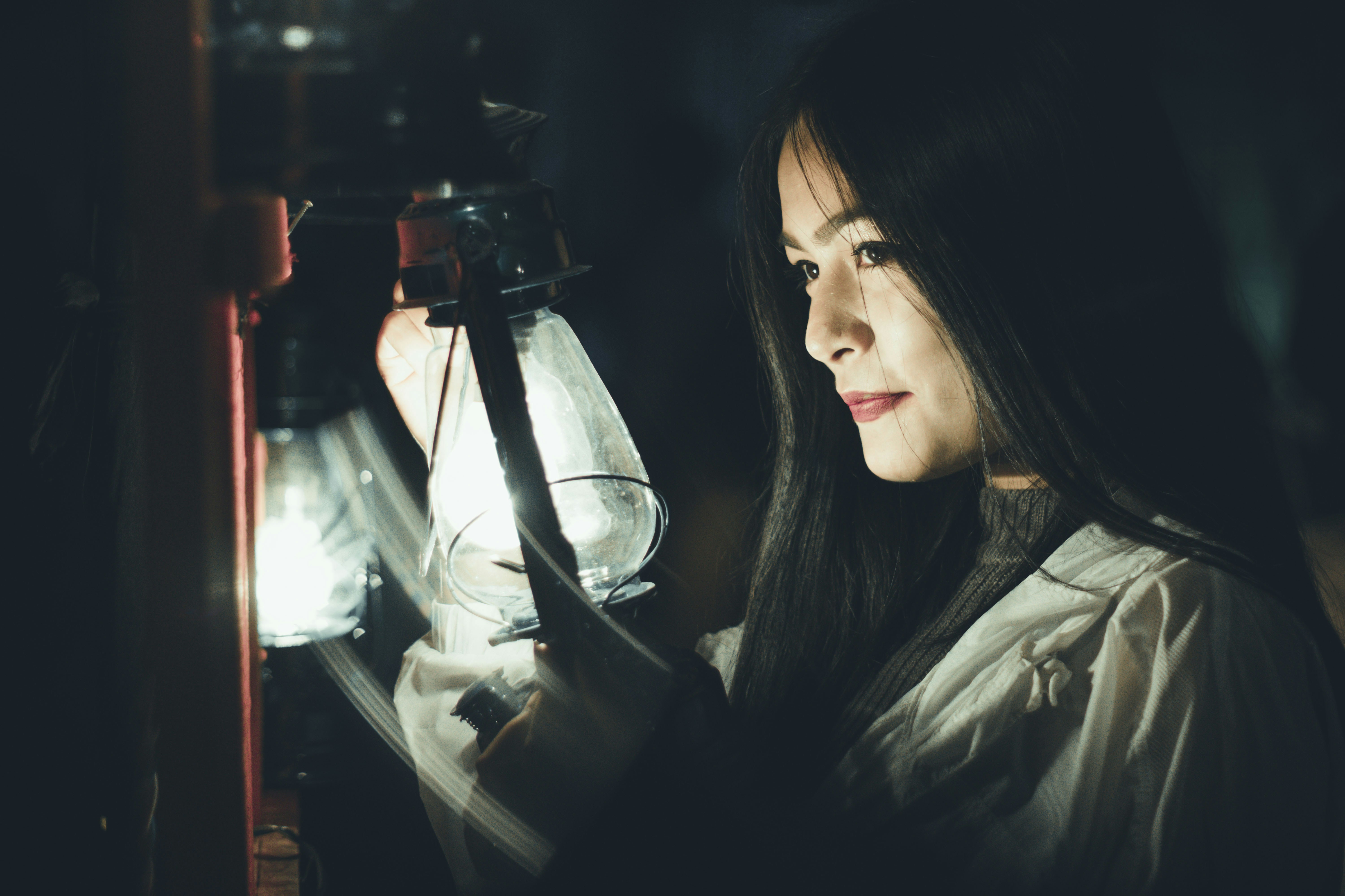 Lantern Light, Quiet Gaze: Portrait in Neon Shadow