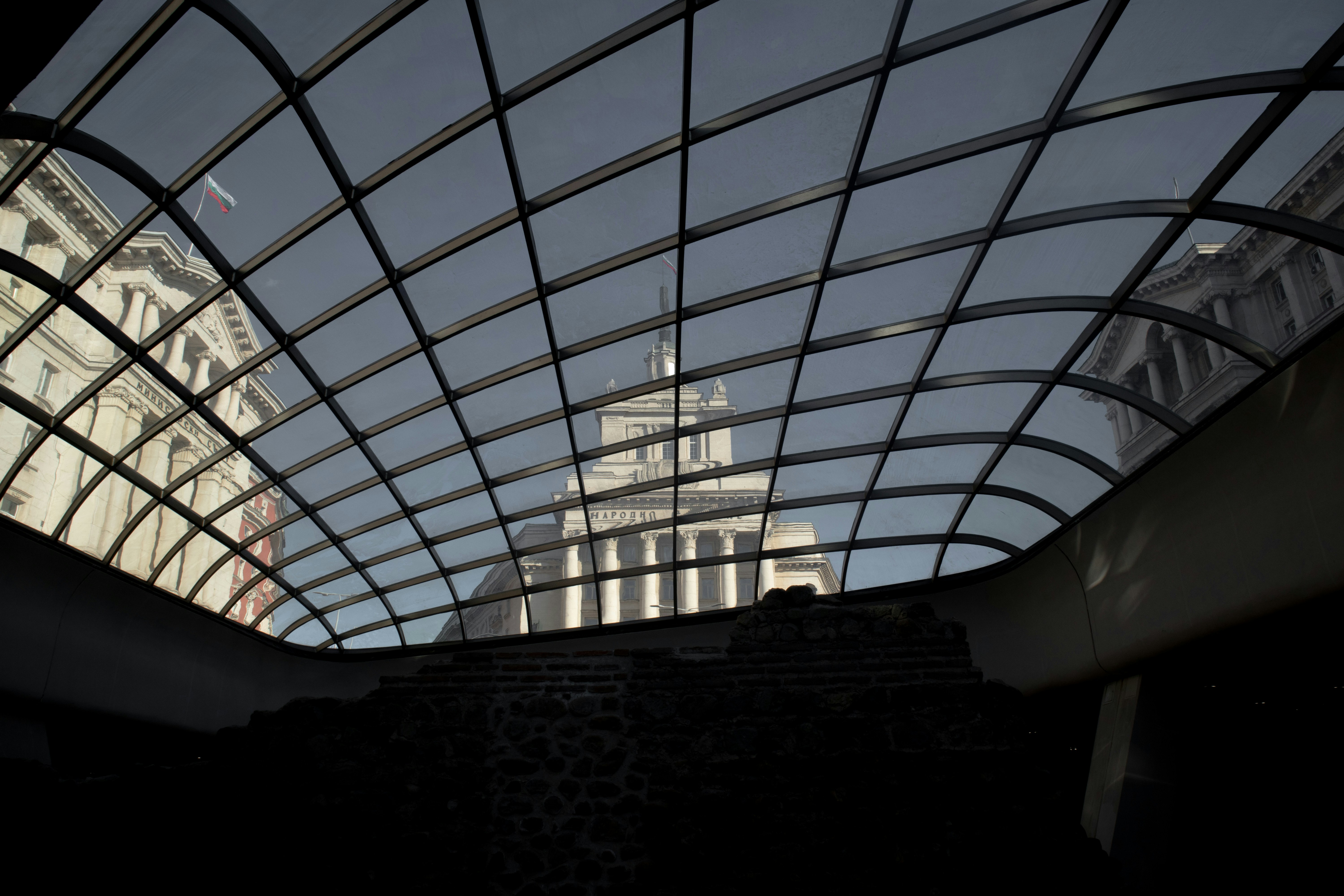 Urban Geometry: A Skylight Perspective