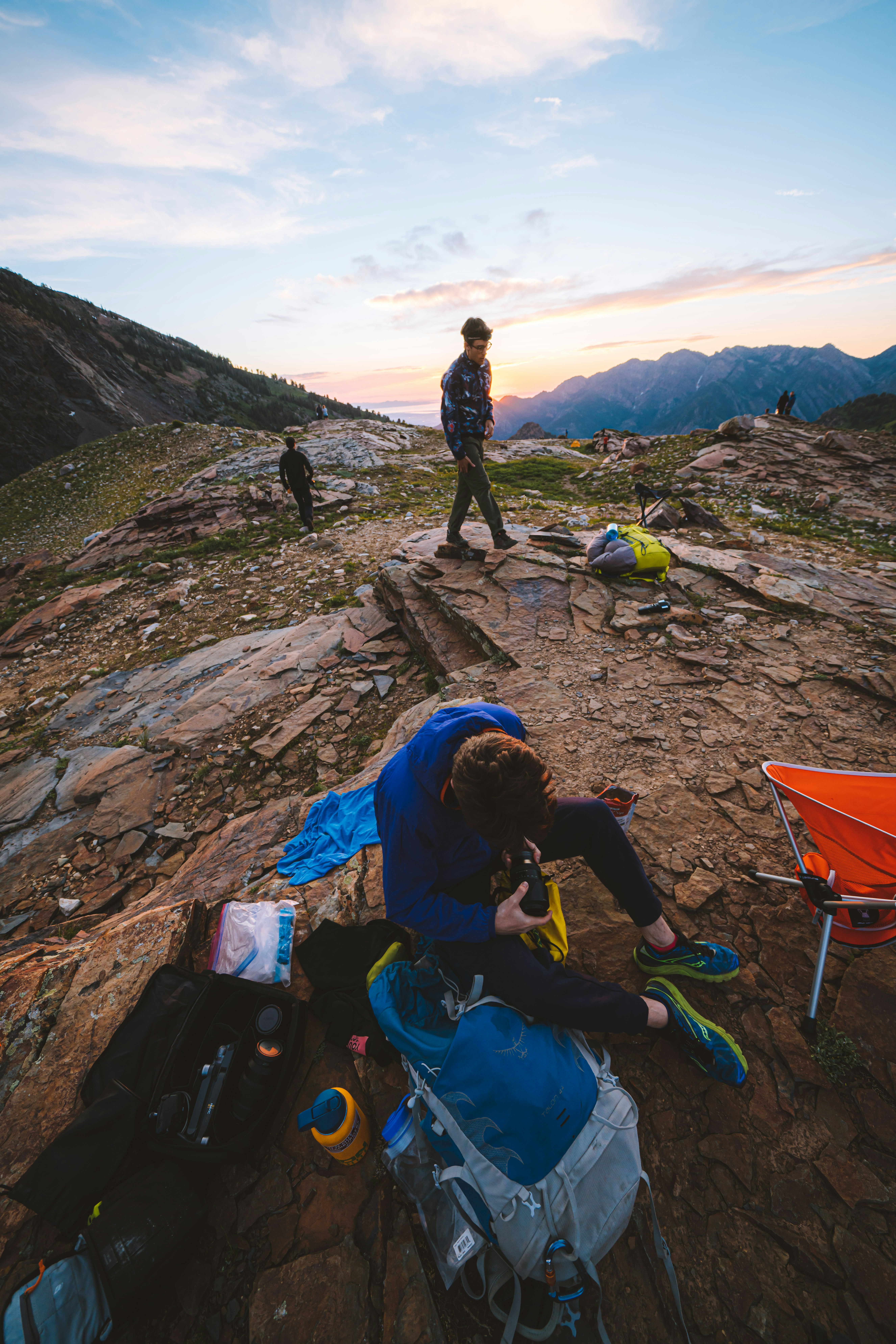 Man wearing blue jacket photo – Free Human Image on Unsplash