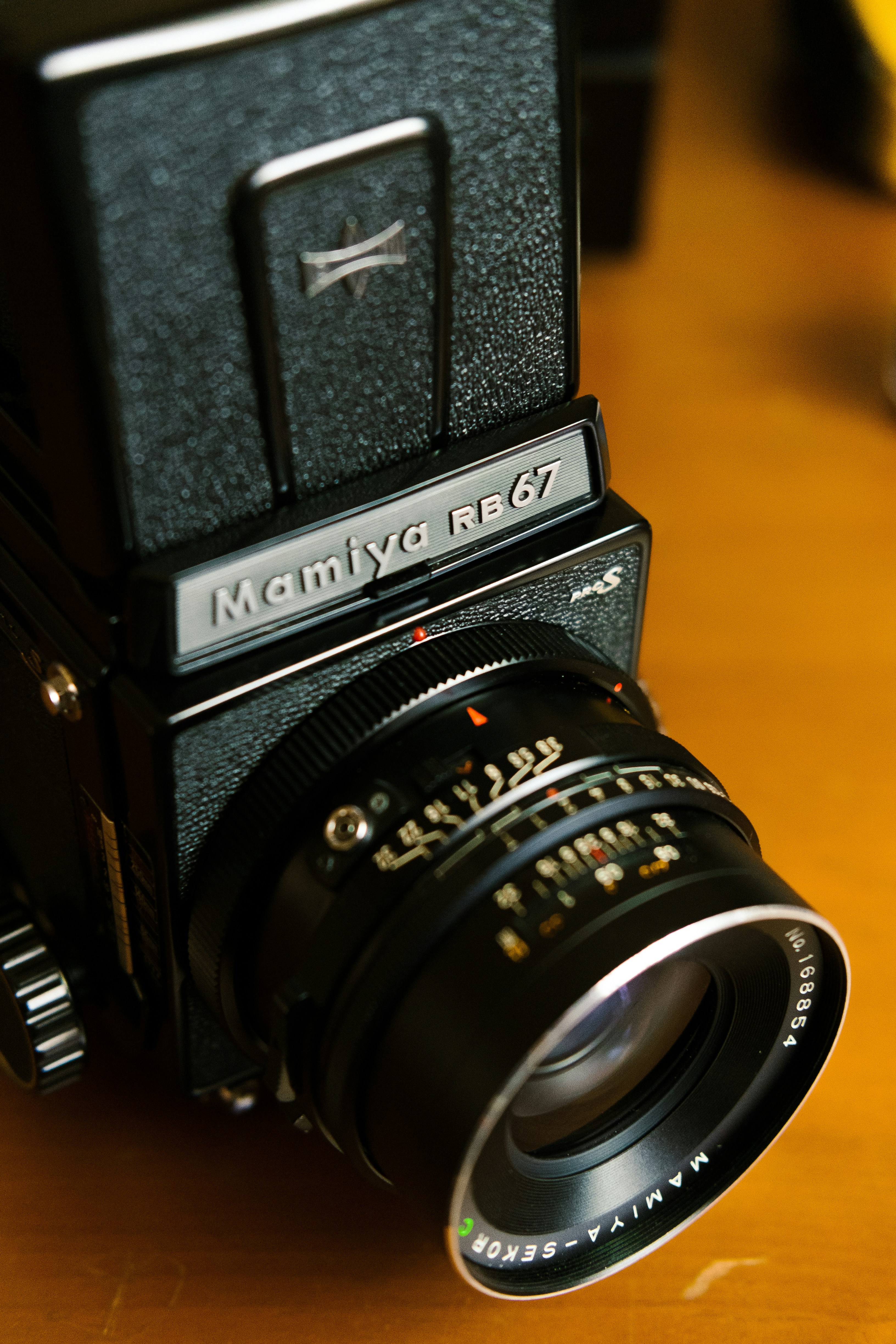 Black Mamiya RB67 camera photo – Free Analog photography Image on Unsplash