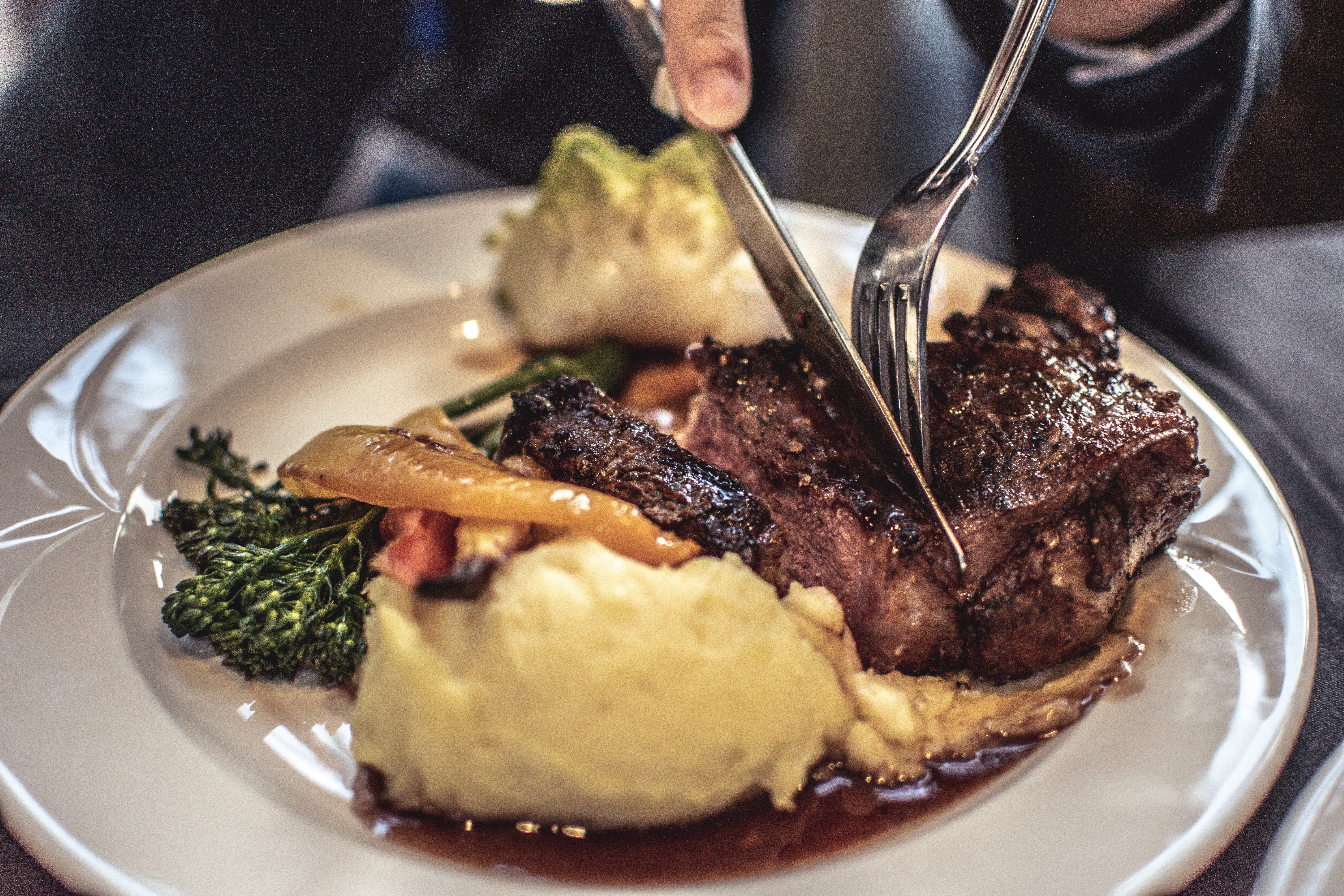 Mid-Rare Moment: Seared Steak with Velvet Mash and Rich Jus