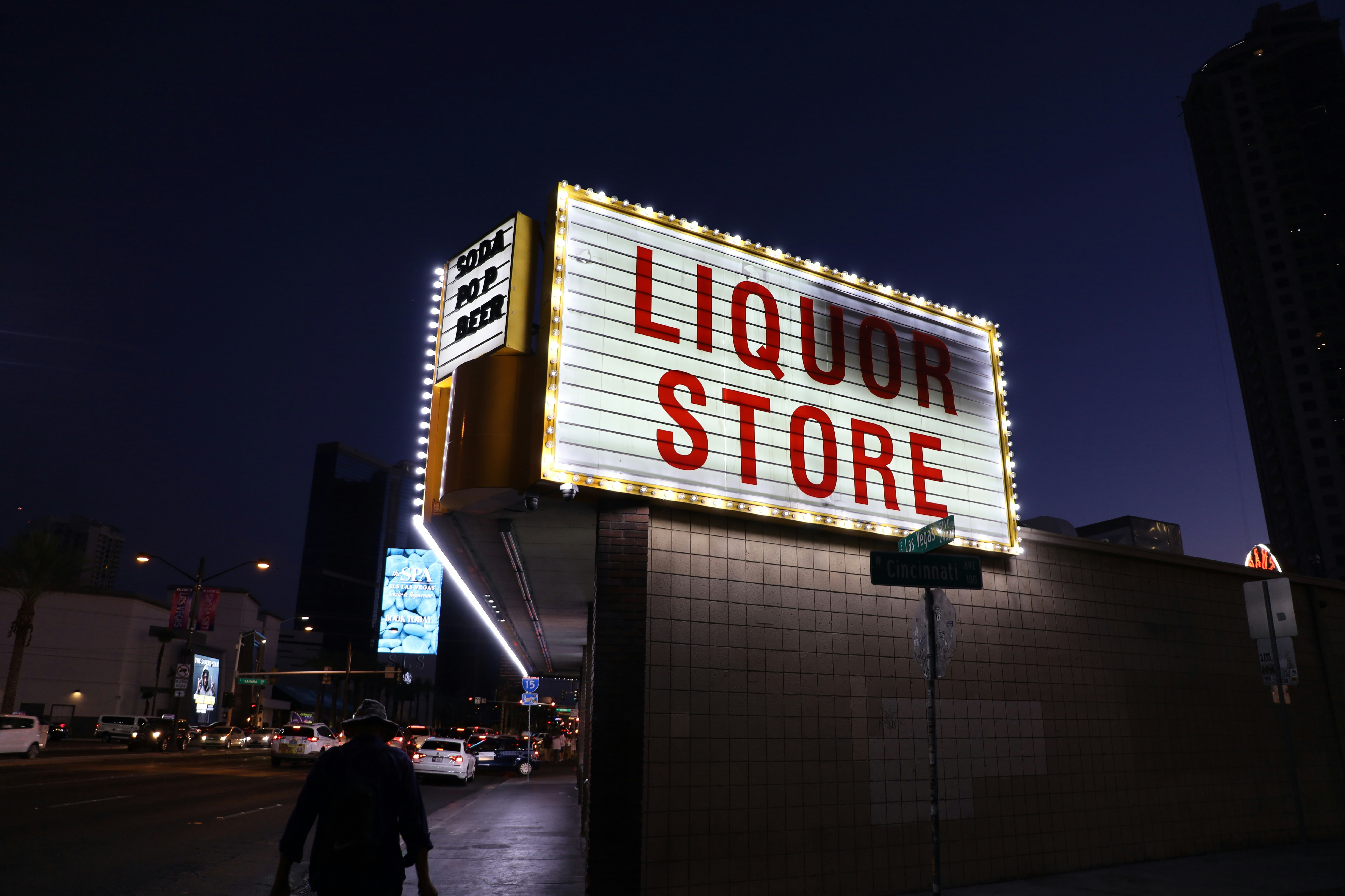 Liquor Store building photo – Free Interior design Image on Unsplash