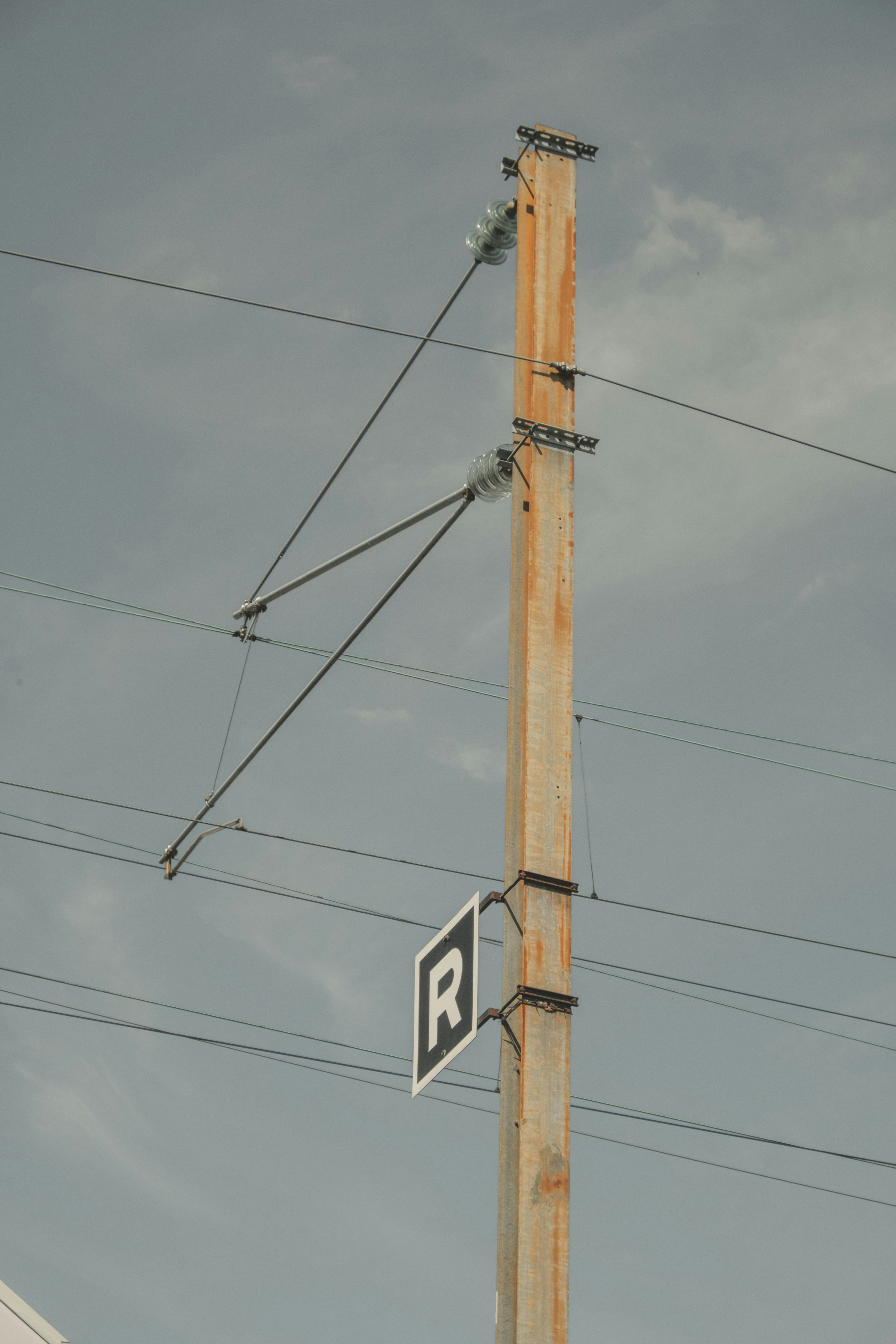 Brown and gray utility pole photo – Free Industrial Image on Unsplash