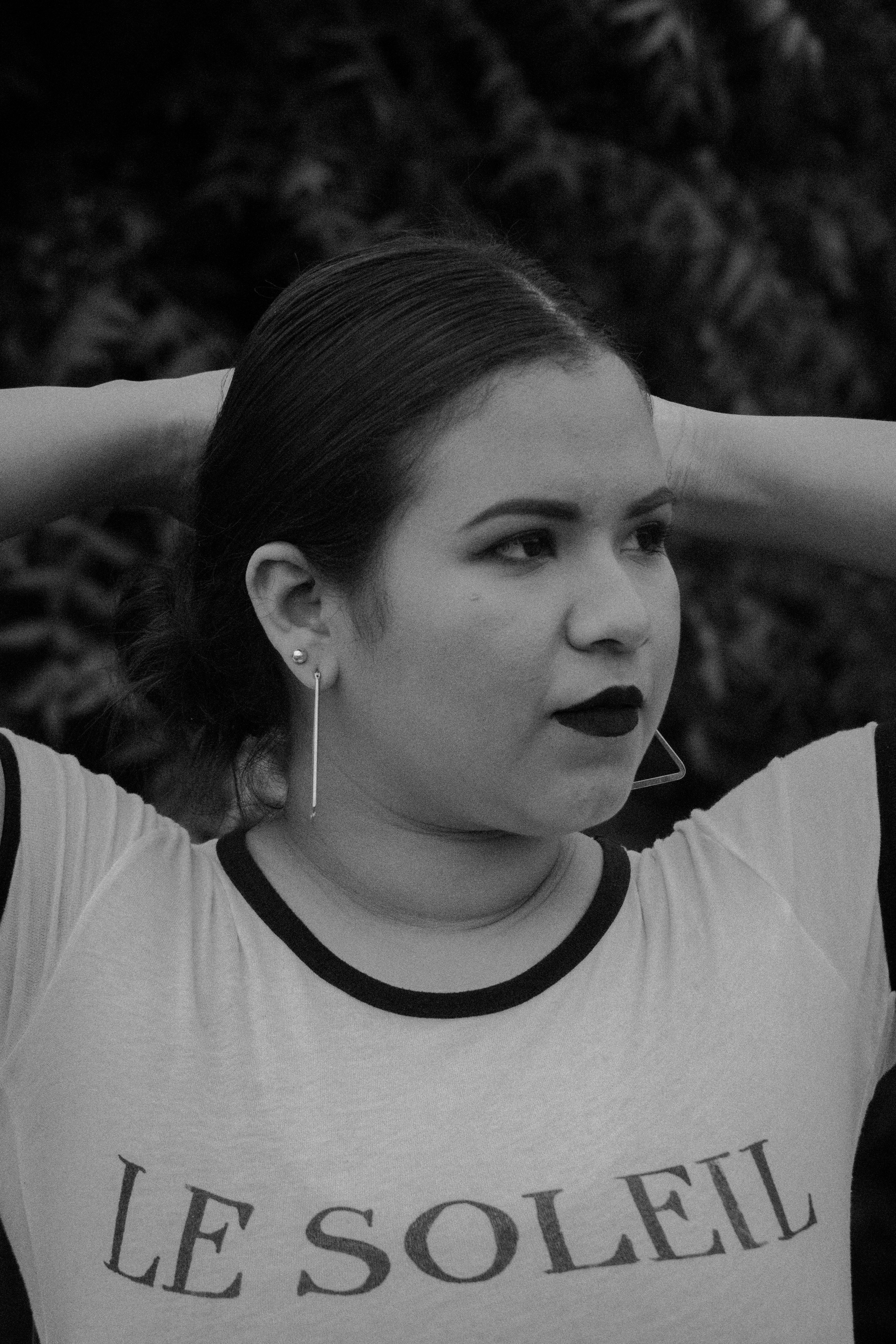 Centered poise: a monochrome portrait of quiet confidence