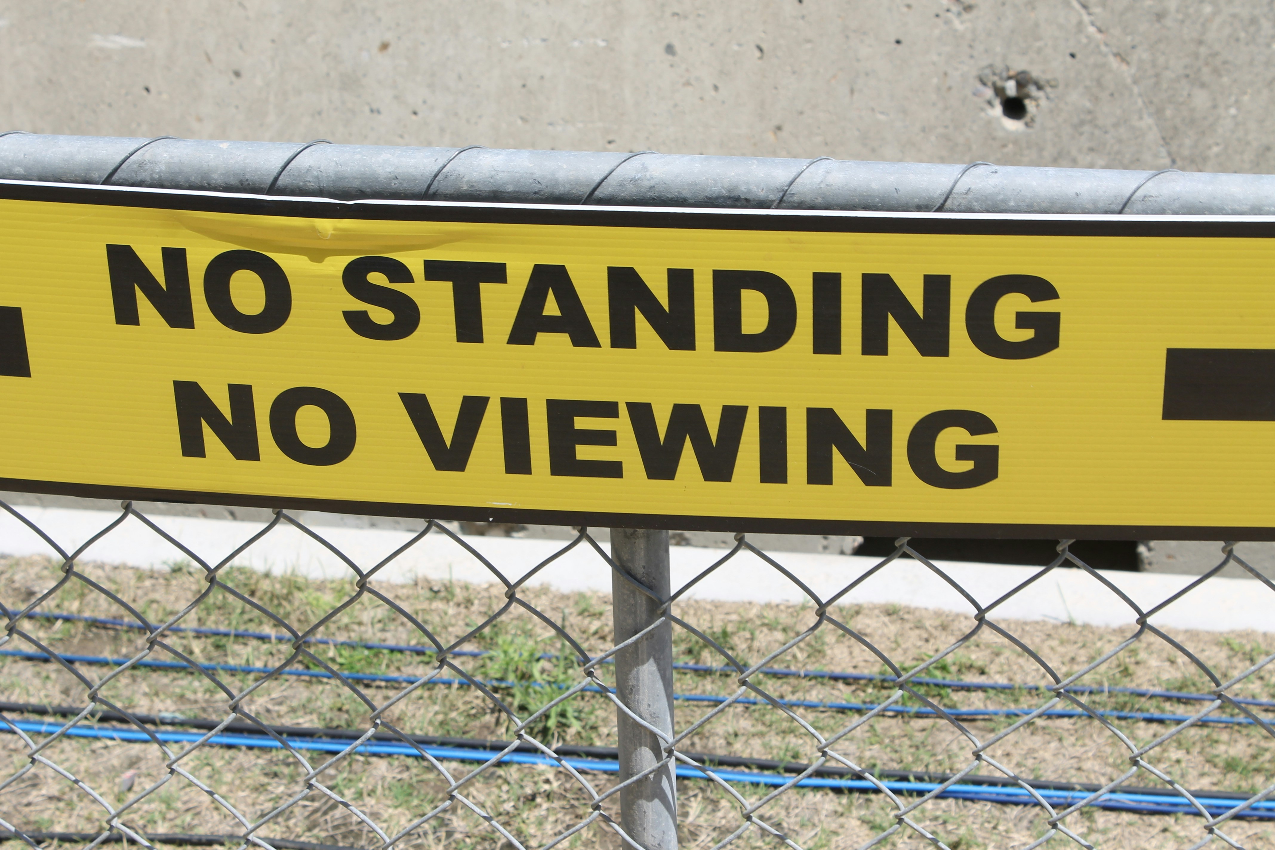 Shallow focus photo of no standing no viewing signage photo – Free ...