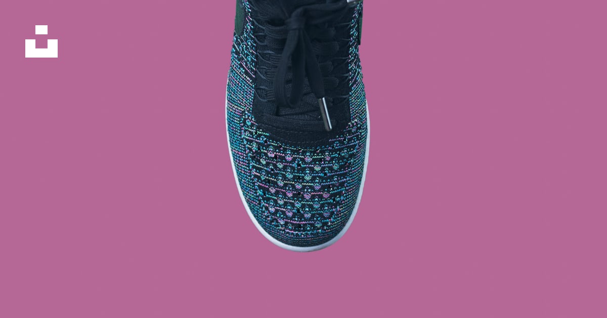 Unpaired black Nike sneaker photo – Free Sneaker Image on Unsplash Unpaired black Nike sneaker photo – Free Sneaker Image on Unsplash