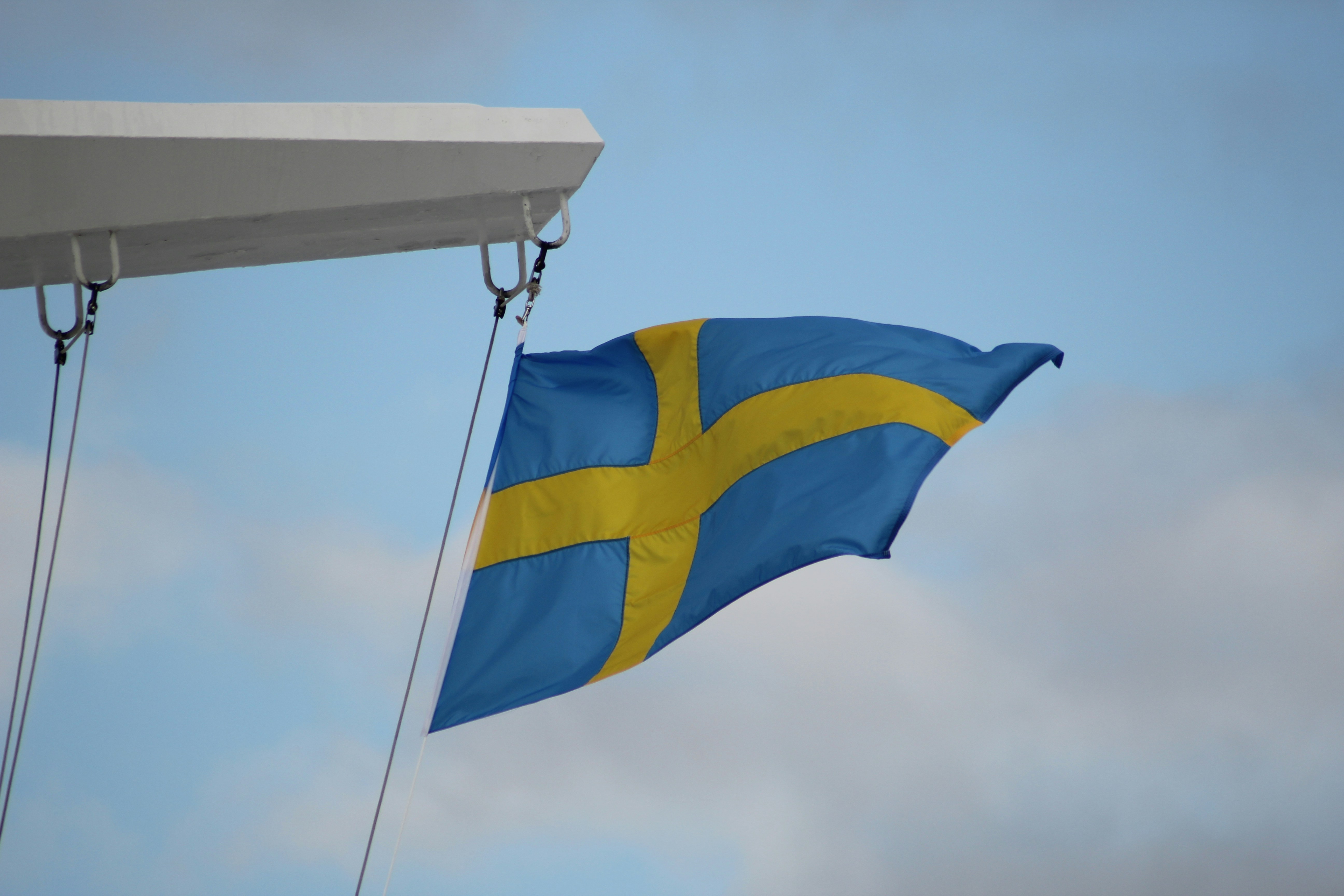 Svenska fla\g photo – Free American flag Image on Unsplash
