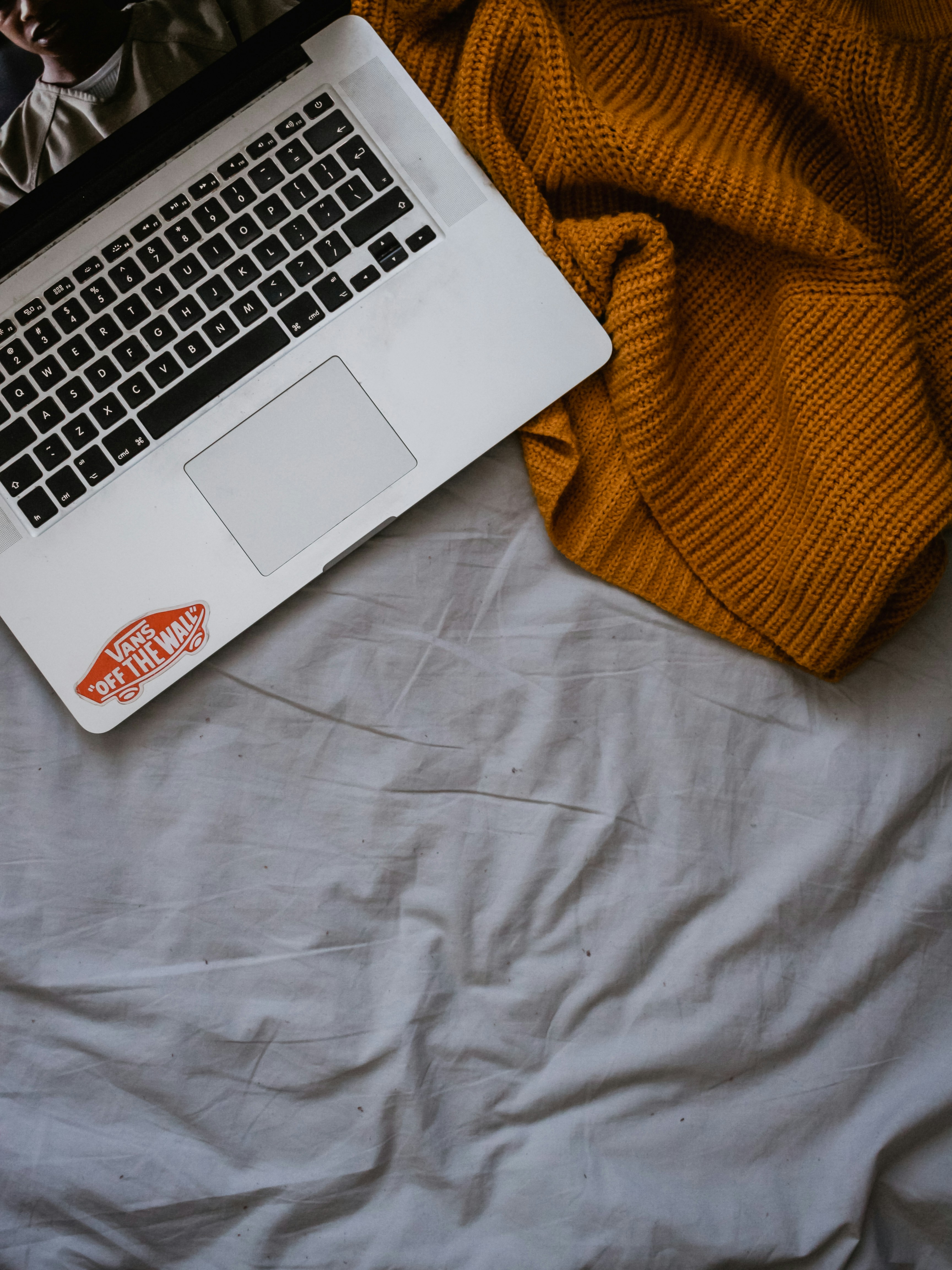 MacBook Pro photo – Free Brown Image on Unsplash