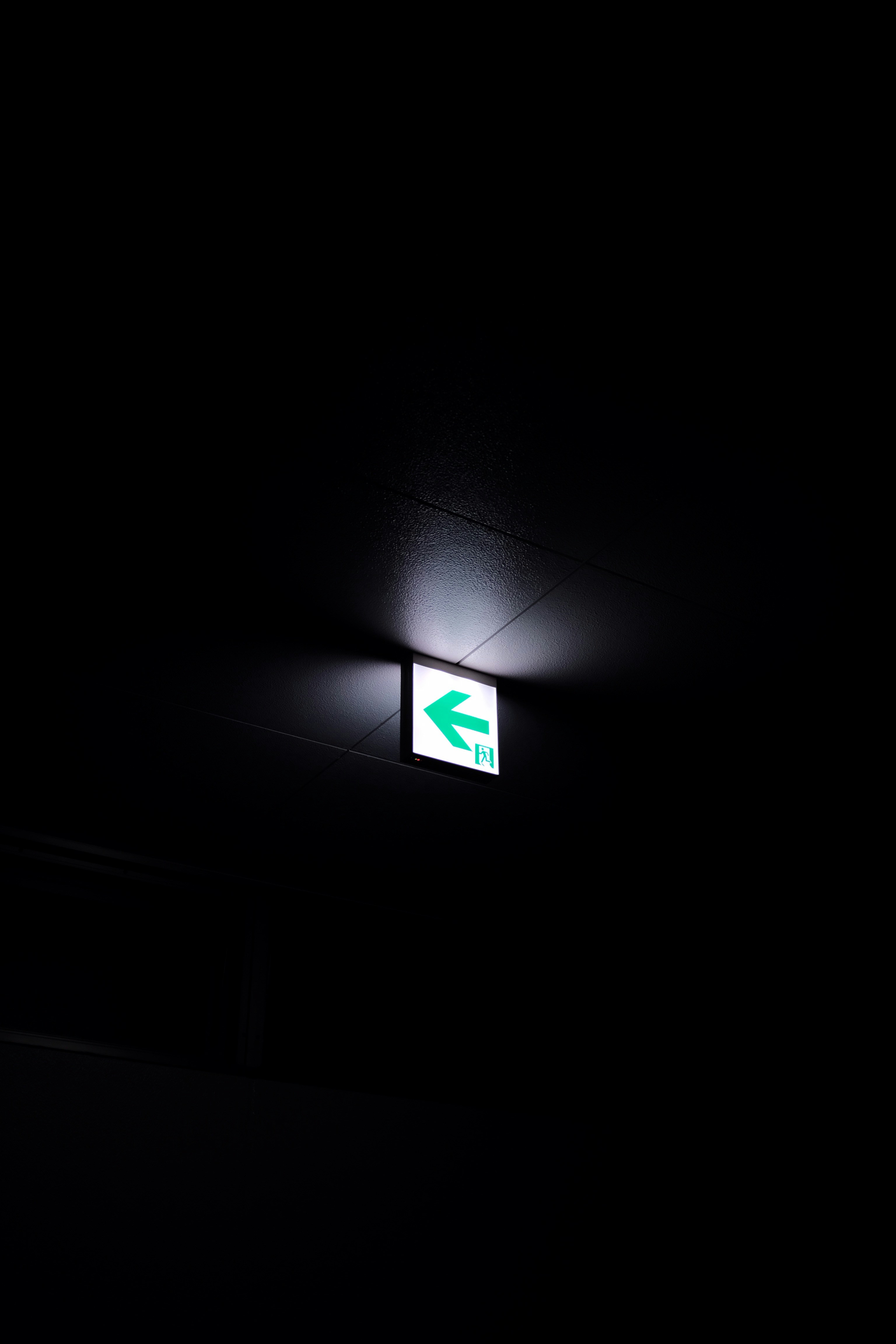 Blue arrow signage photo – Free Grey Image on Unsplash