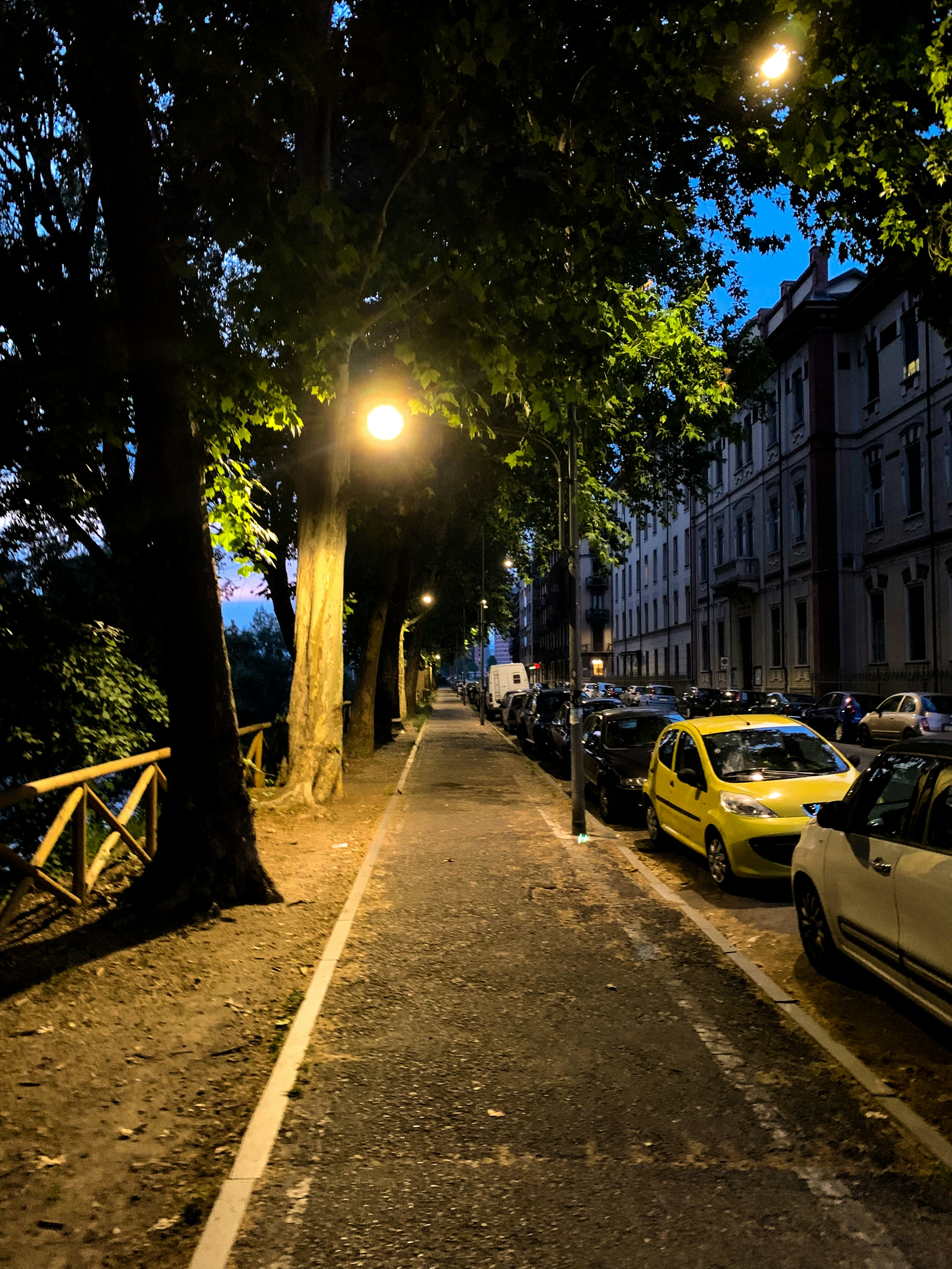 Maroš Verba (@frago) | Komunitas Foto Unsplash