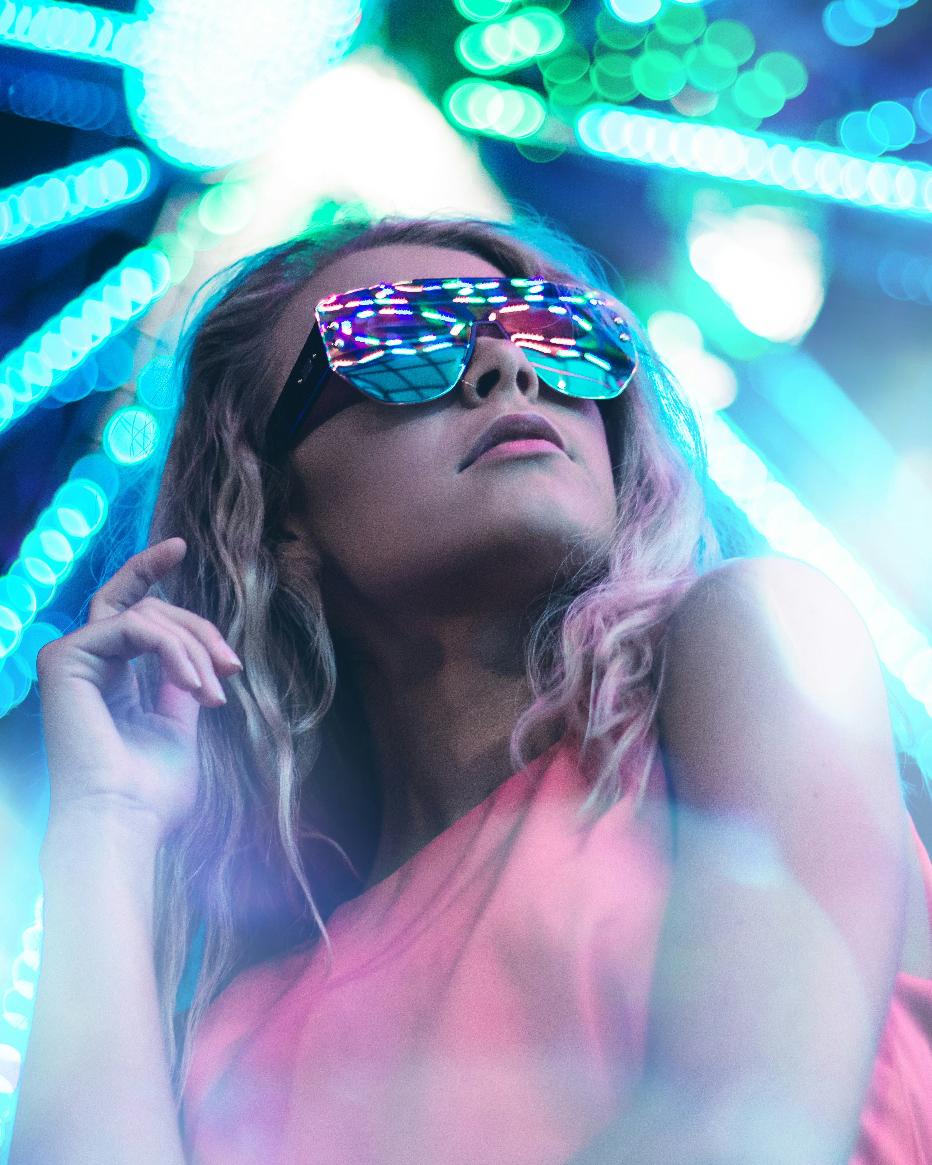 Foto Mujer con gafas de sol – Imagen Gafas de sol gratis en Unsplash