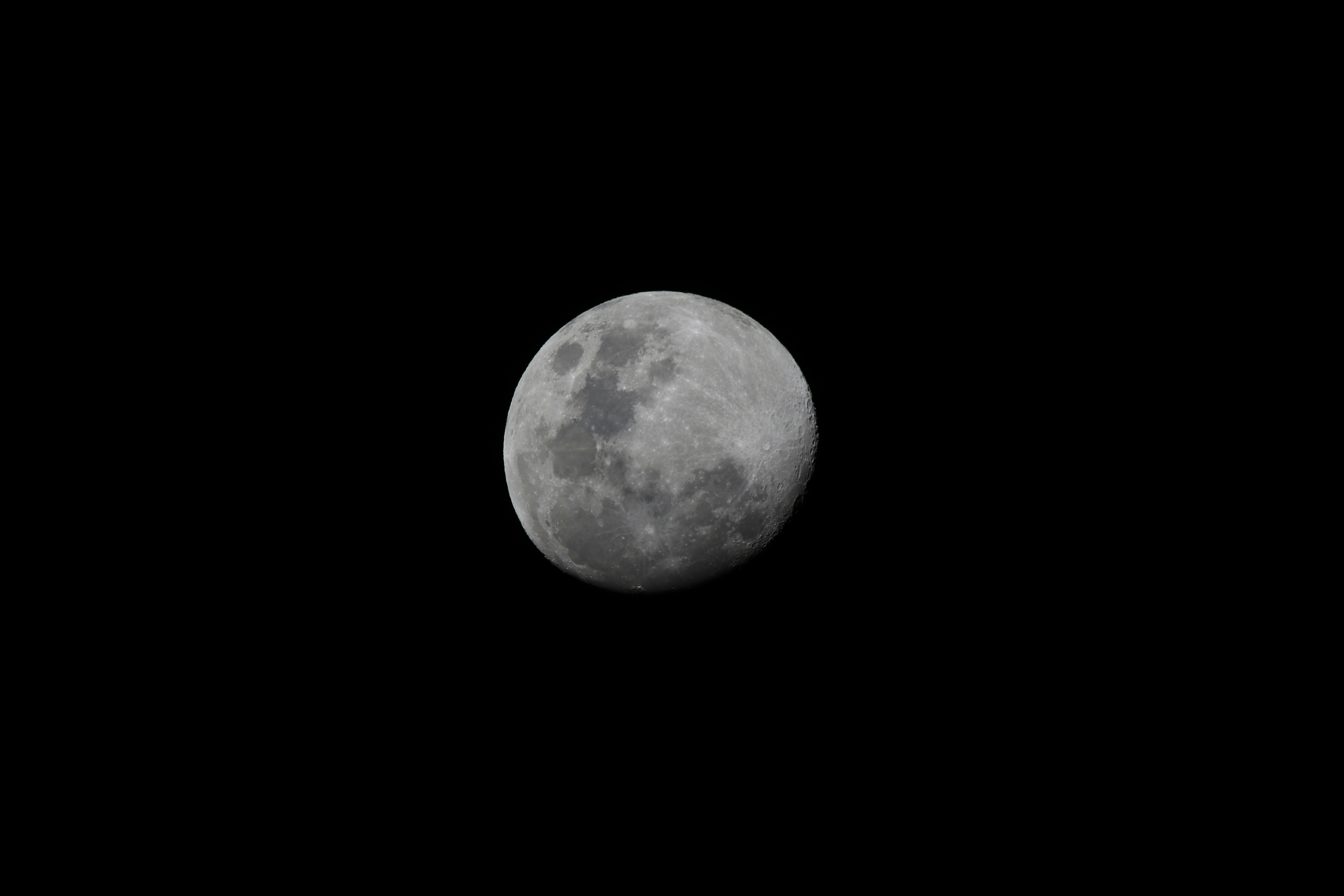Gray full moon on black background photo – Free Grey Image on Unsplash