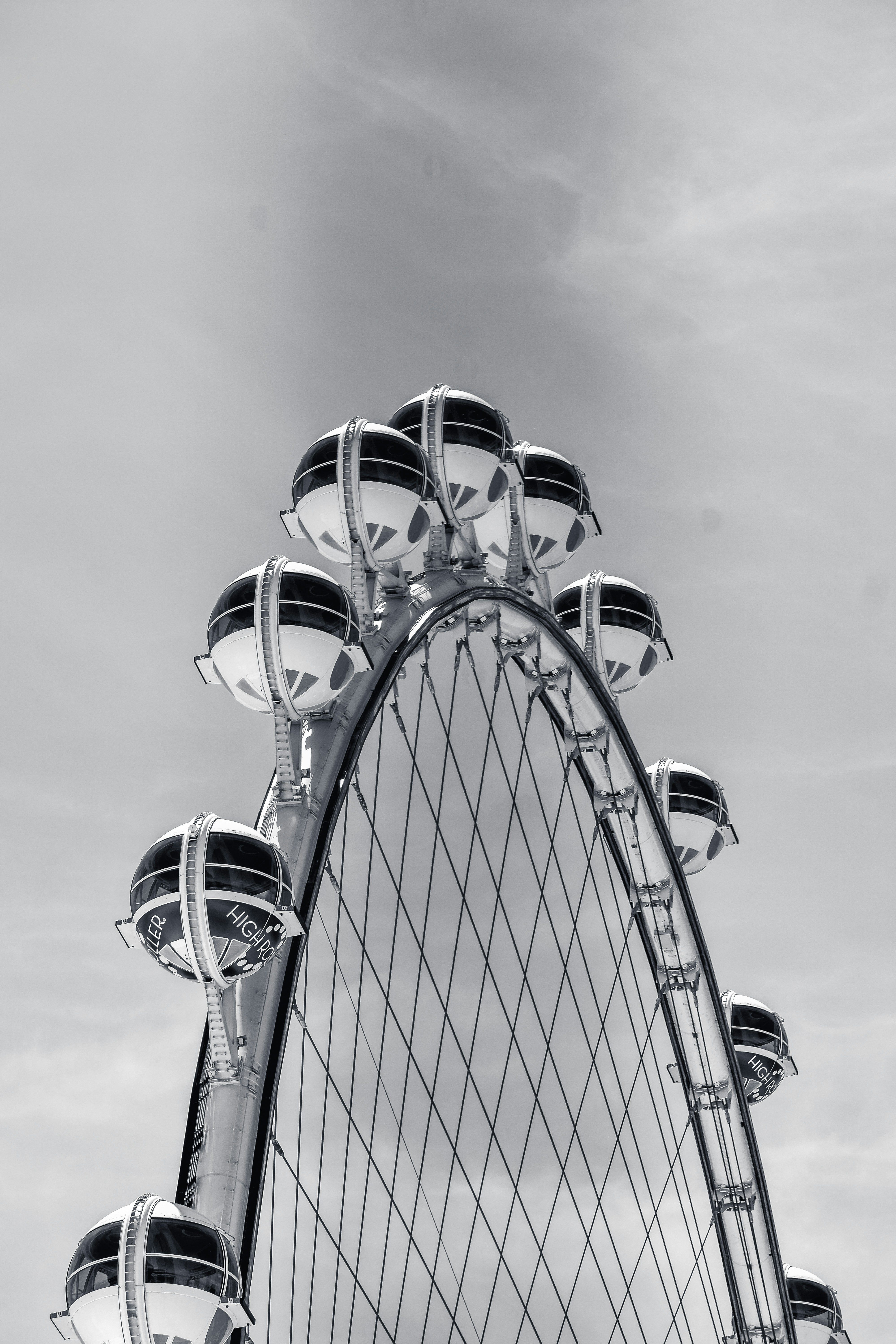 Gray and white ferris wheel photo – Free Grey Image on Unsplash