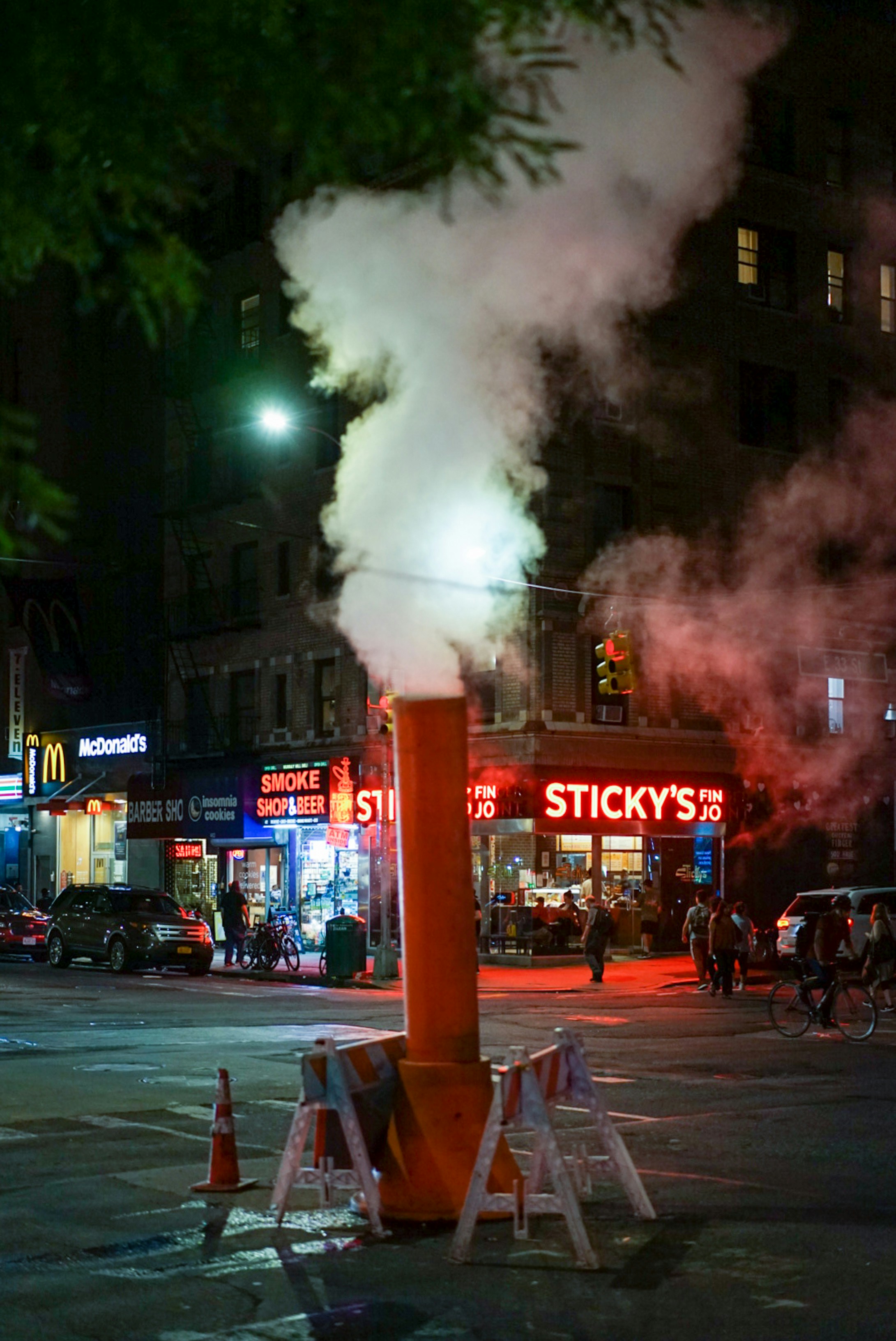 Orange metal pipe photo – Free New york Image on Unsplash