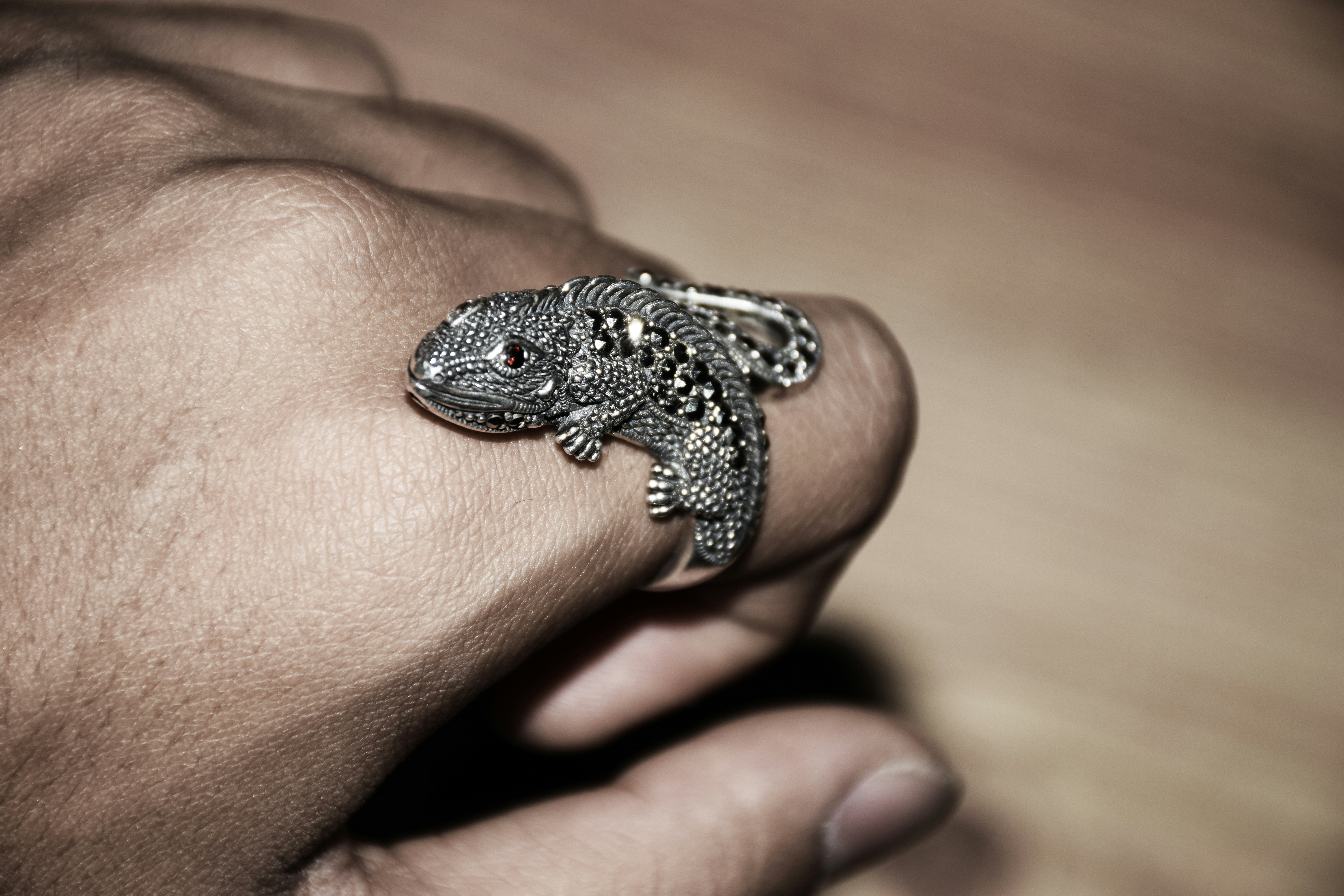 a charming lizard ring