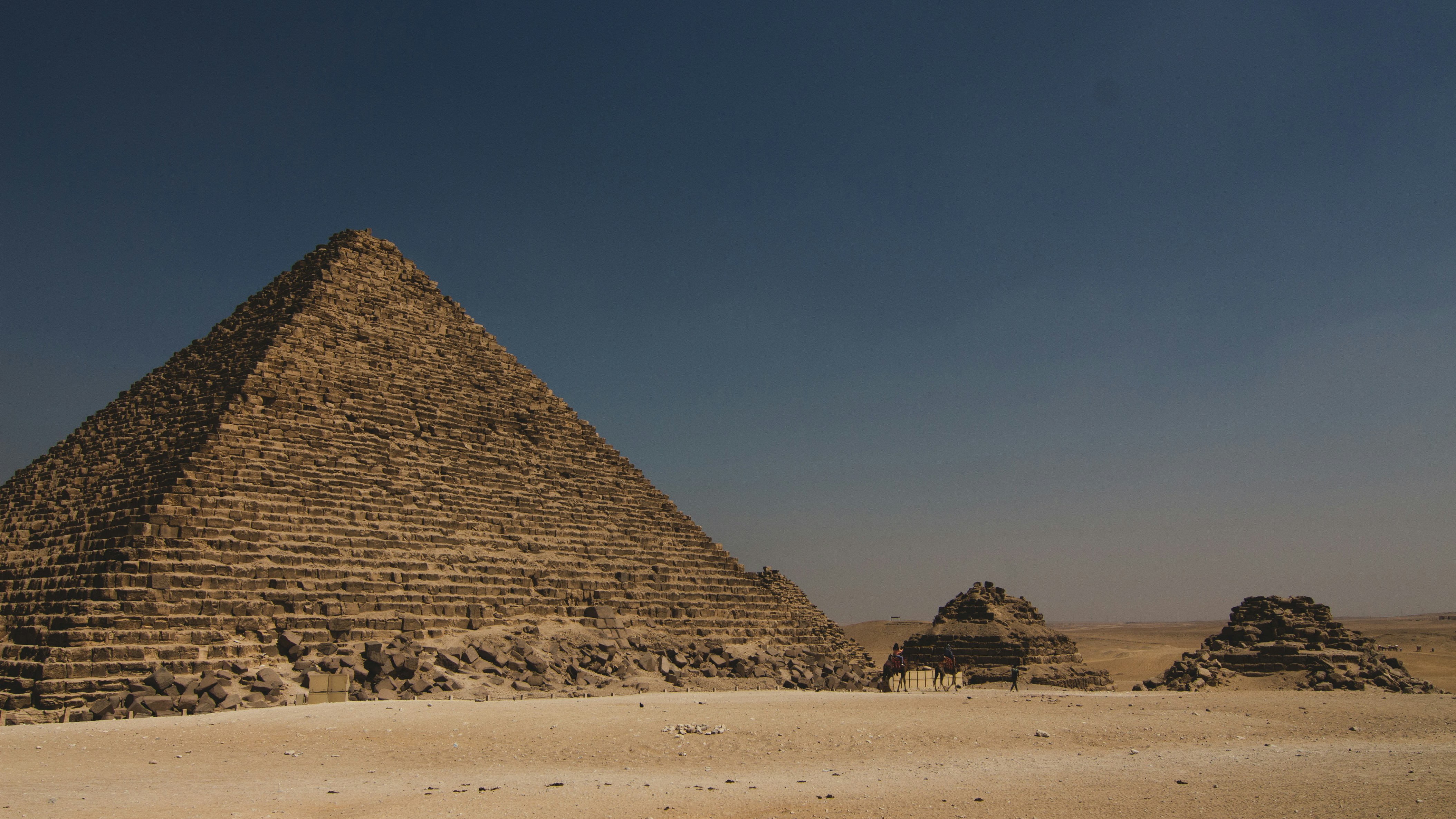 Pyramide de Gizeh, Égypte photo – Photo Gris Gratuite sur Unsplash