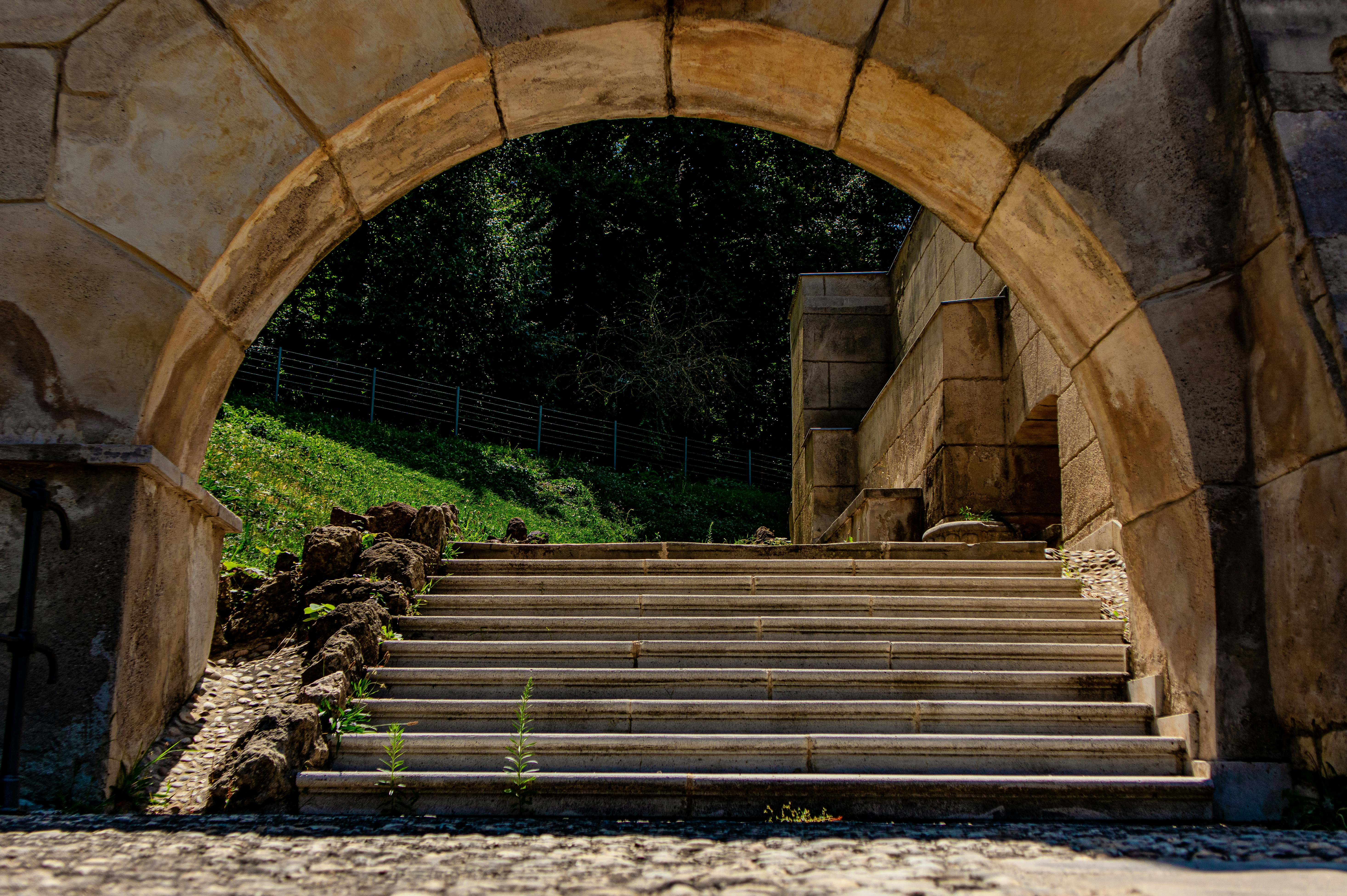 Gray concrete stairs photo – Free Vienna Image on Unsplash