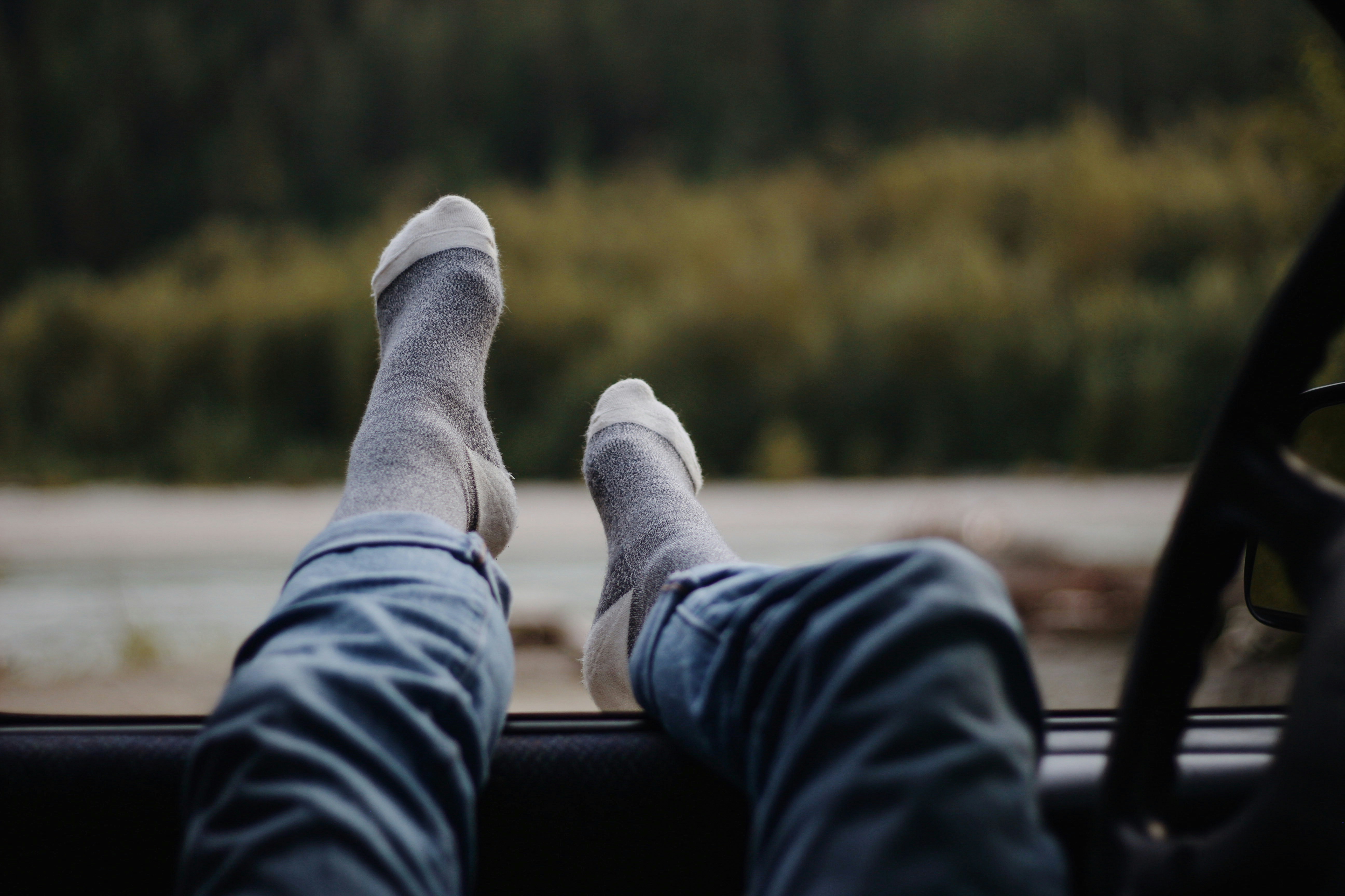 Person wearing socks photo – Free Squamish Image on Unsplash