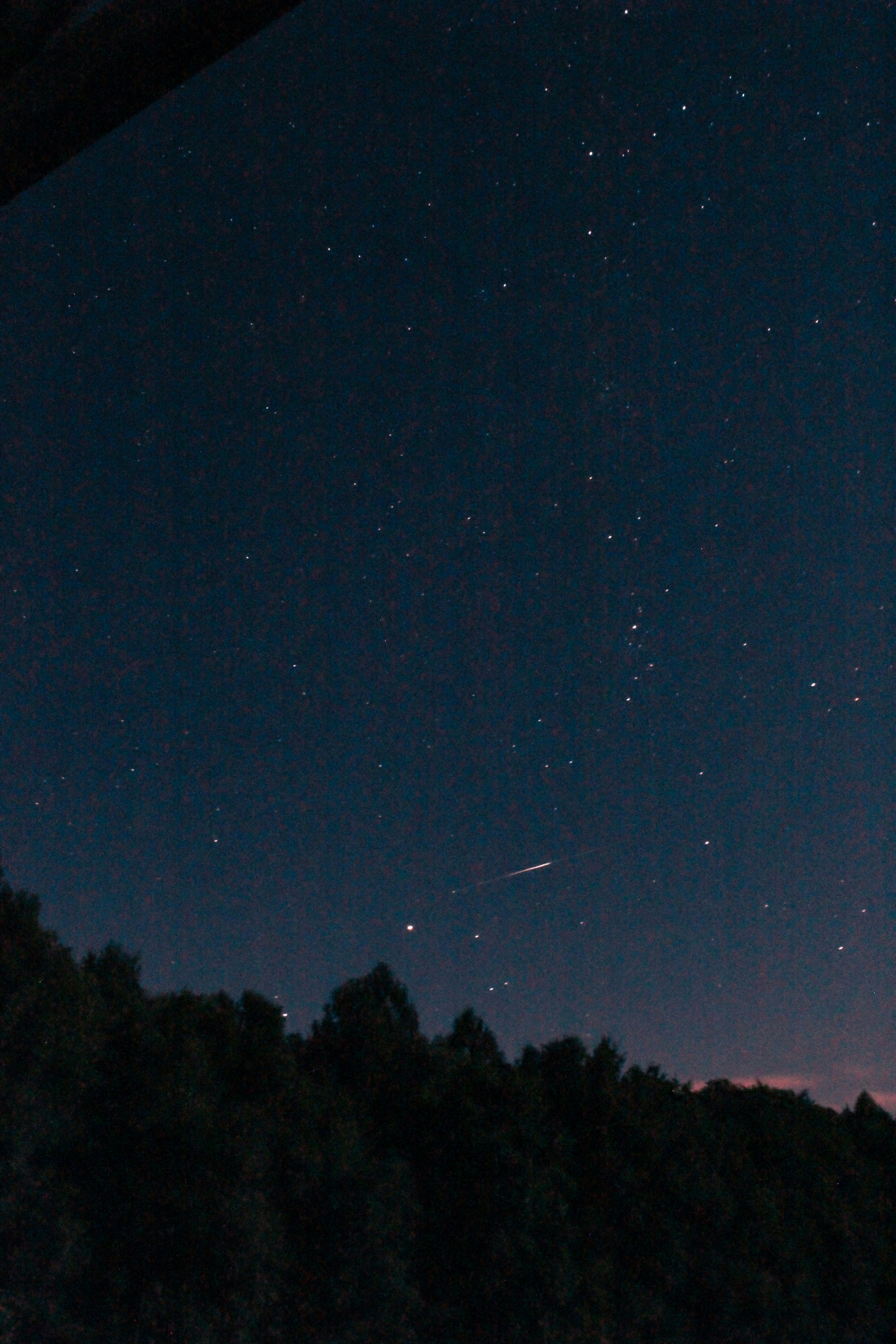 A night sky with a few stars in the sky photo – Free Wallpaper Image on ...