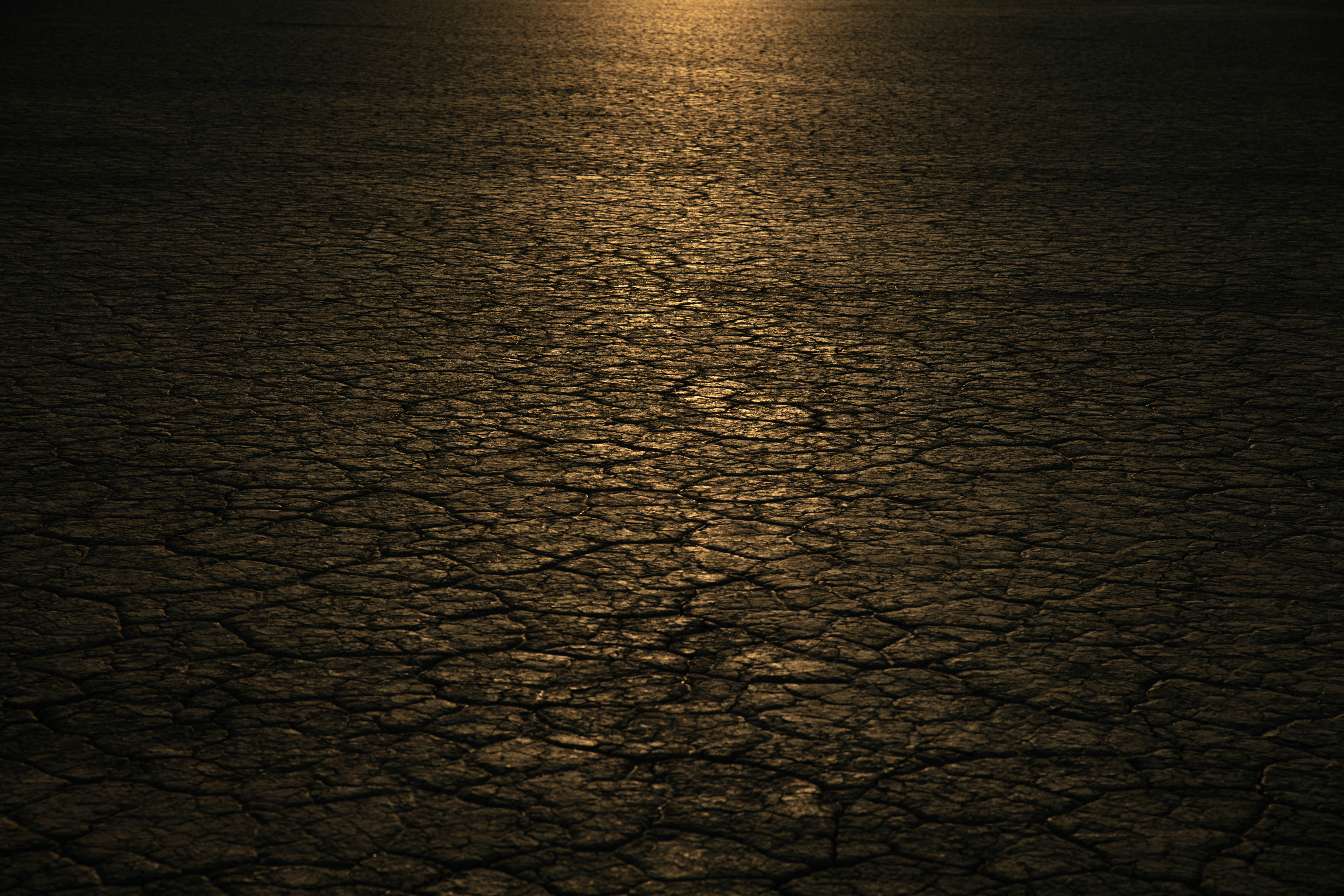 Desolate Salt-Flat at Dusk: A Quiet Edge of Light