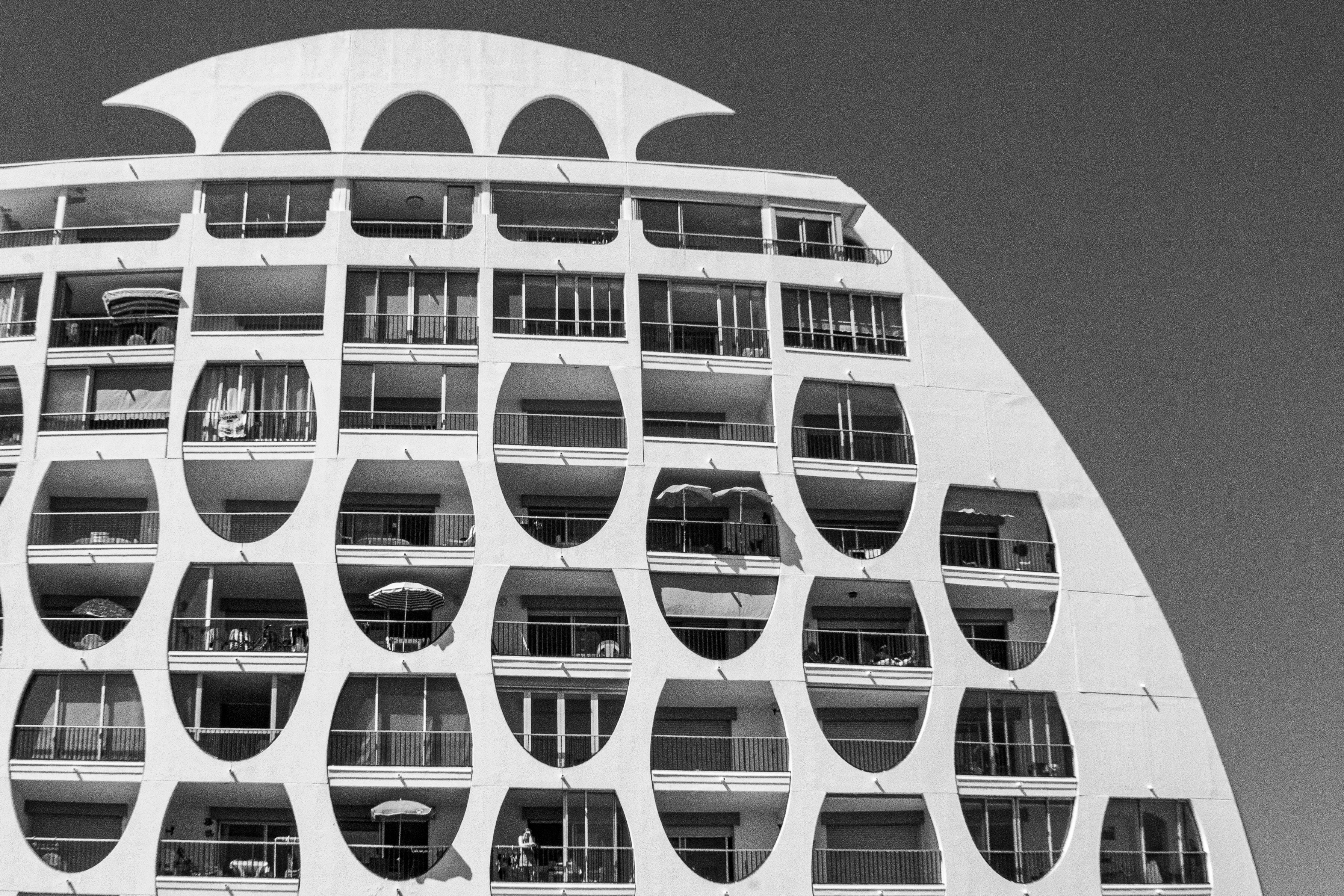 Circular Windows, Concrete Ballet