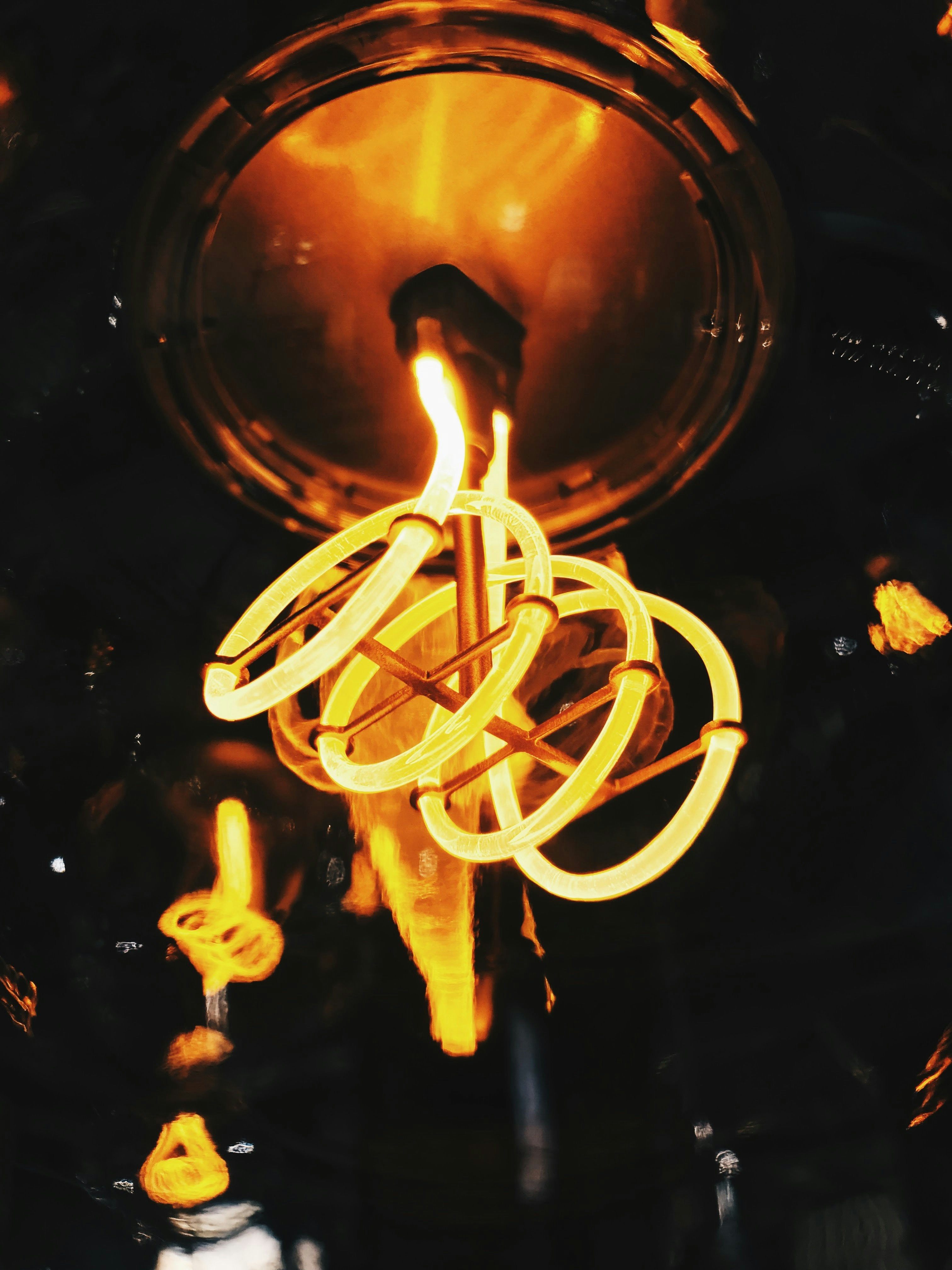 yellow incandescent lamp