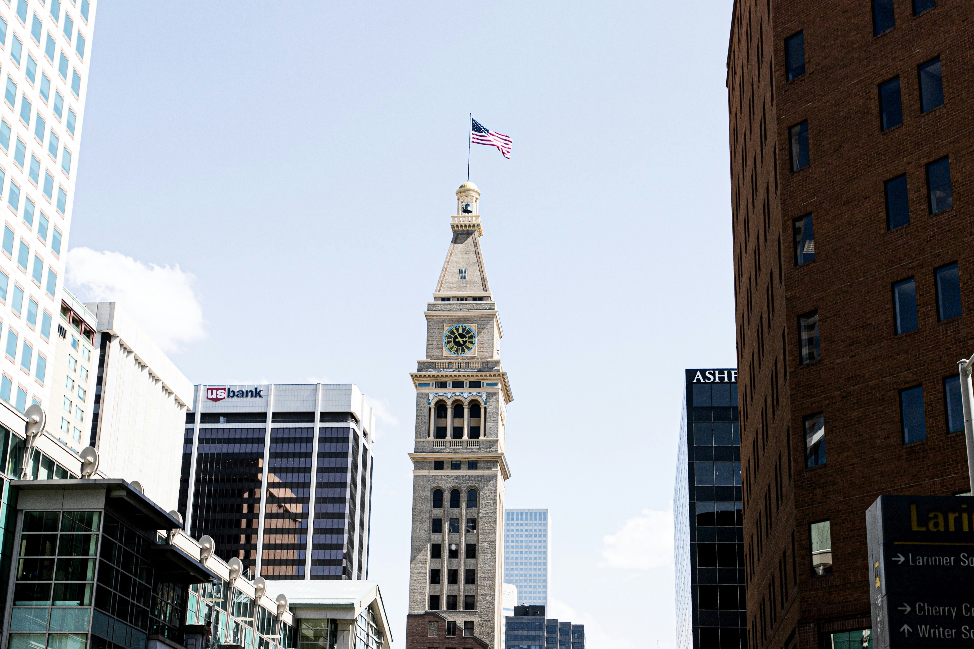 White tower clock photo – Free Blue Image on Unsplash