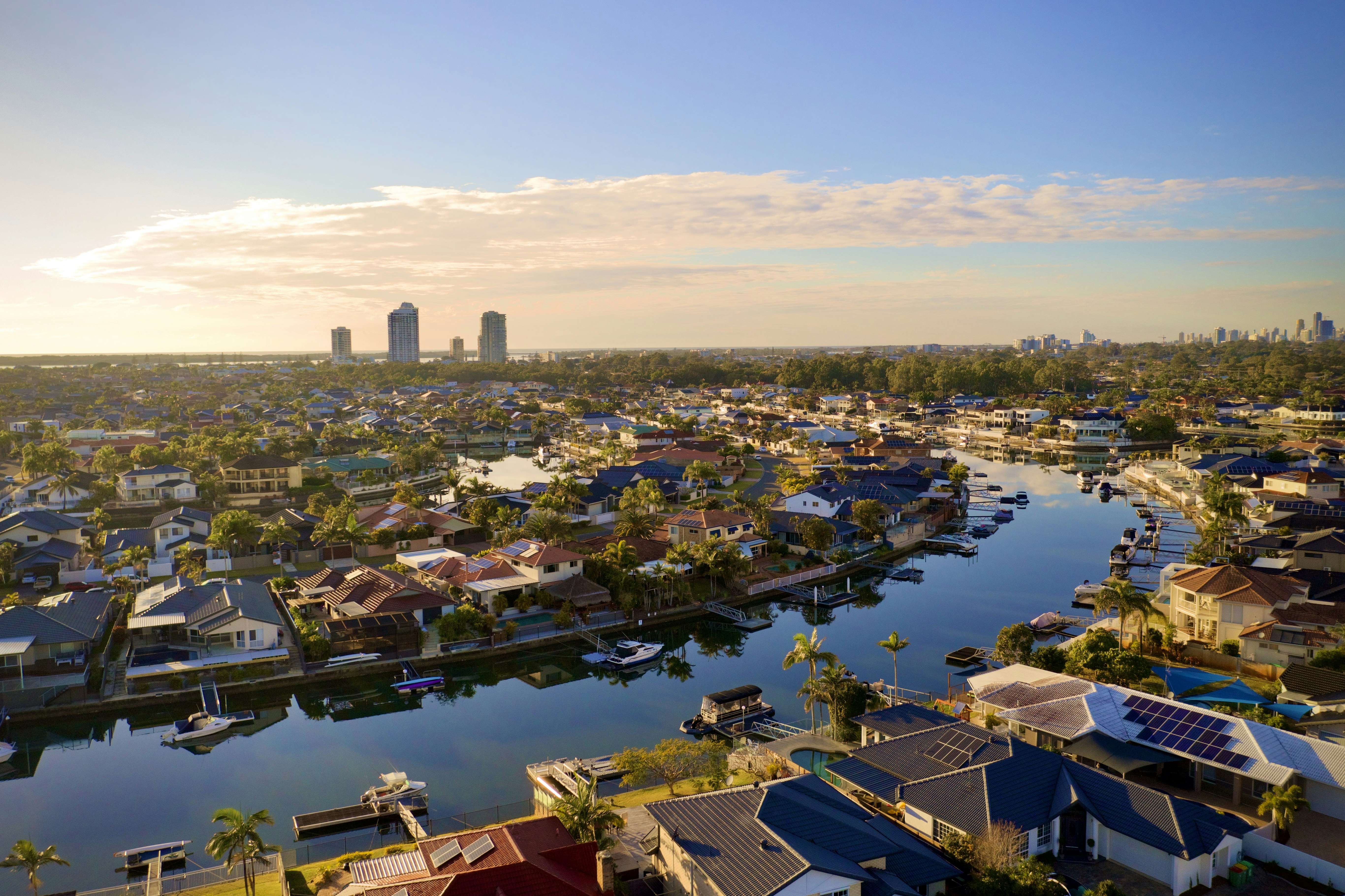 Runaway Pictures | Download Free Images on Unsplash