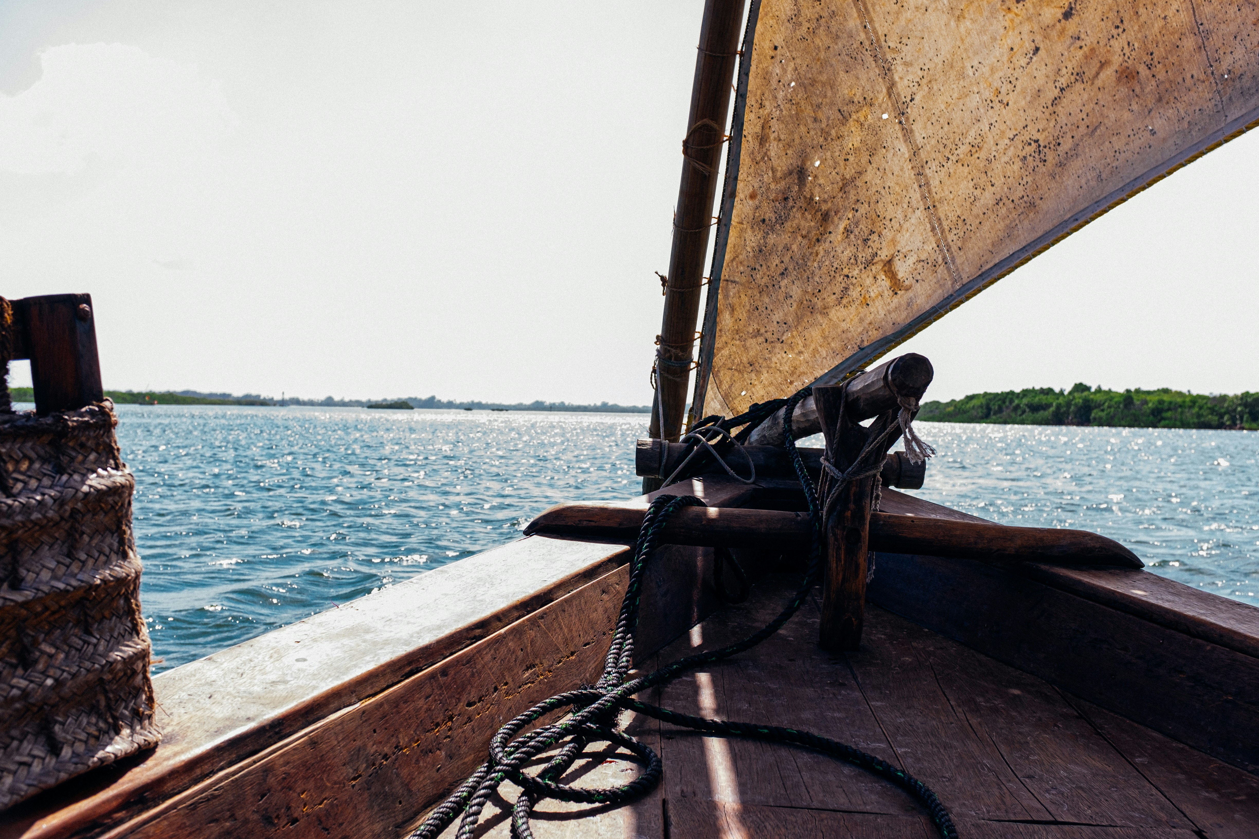 Brown sailing boat photo – Free Transportation Image on Unsplash