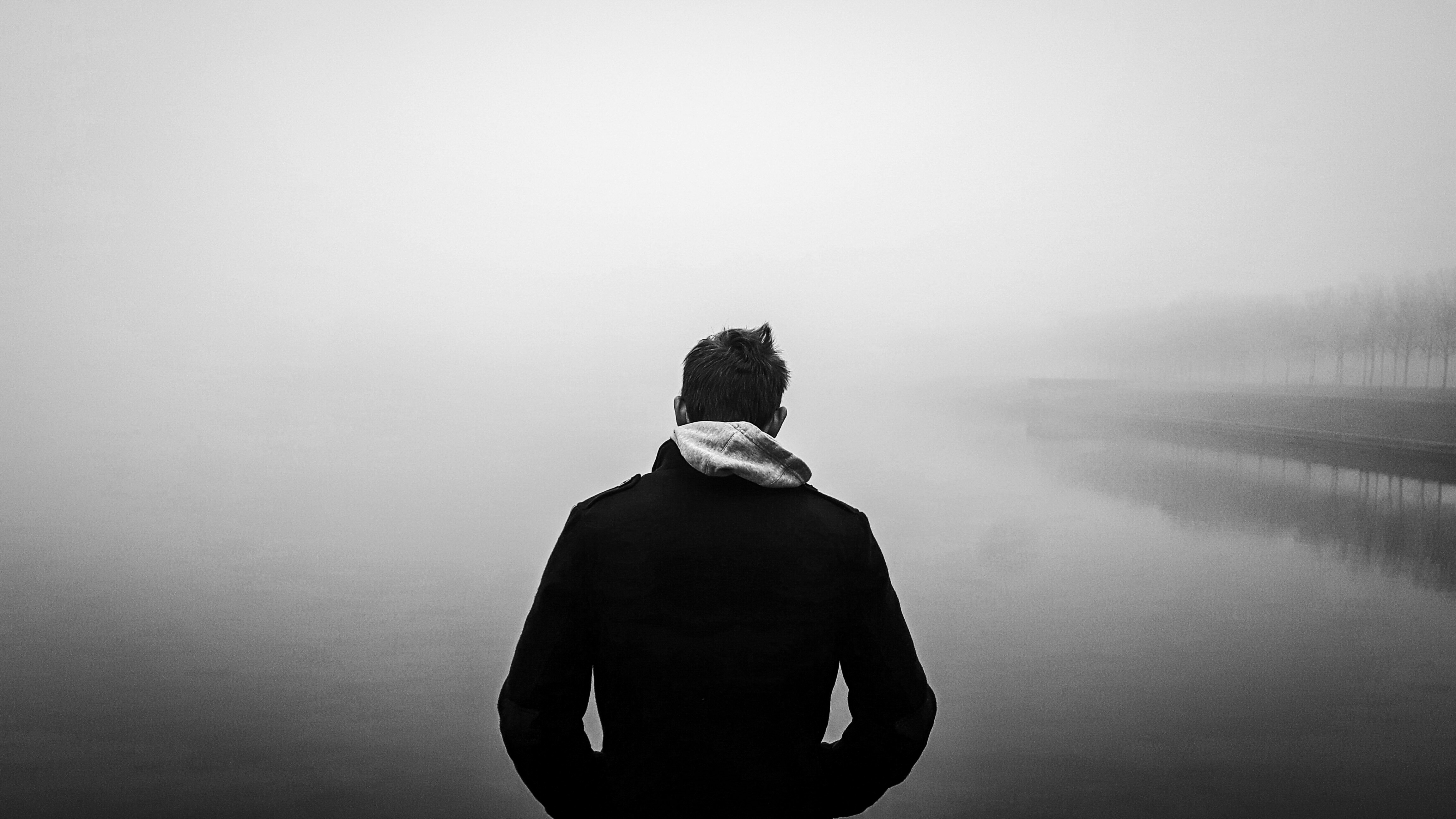 Grayscale photography unknown person photo – Free Blue Image on Unsplash