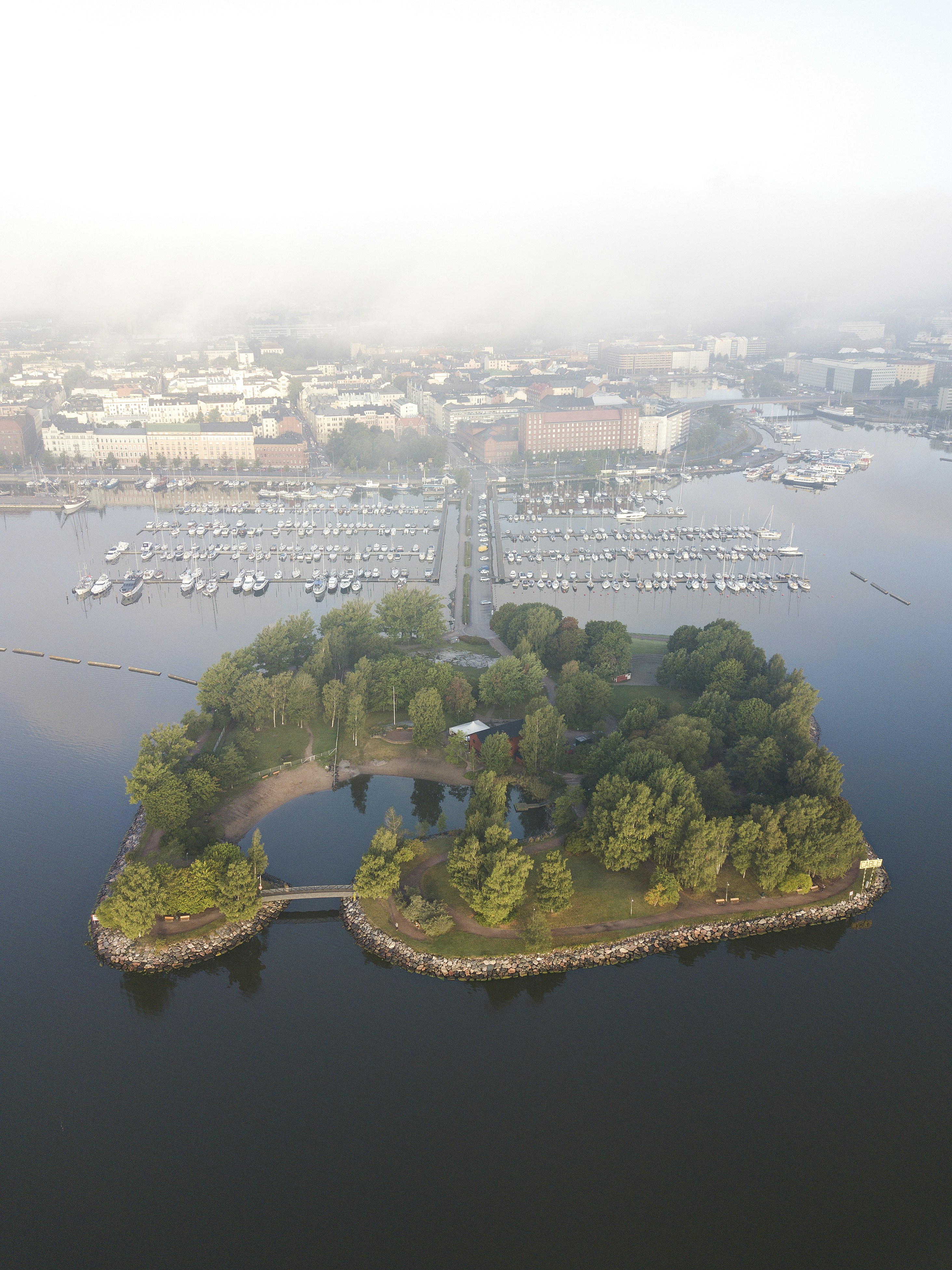 Tervasaari Photos | Télécharger des images gratuites sur Unsplash