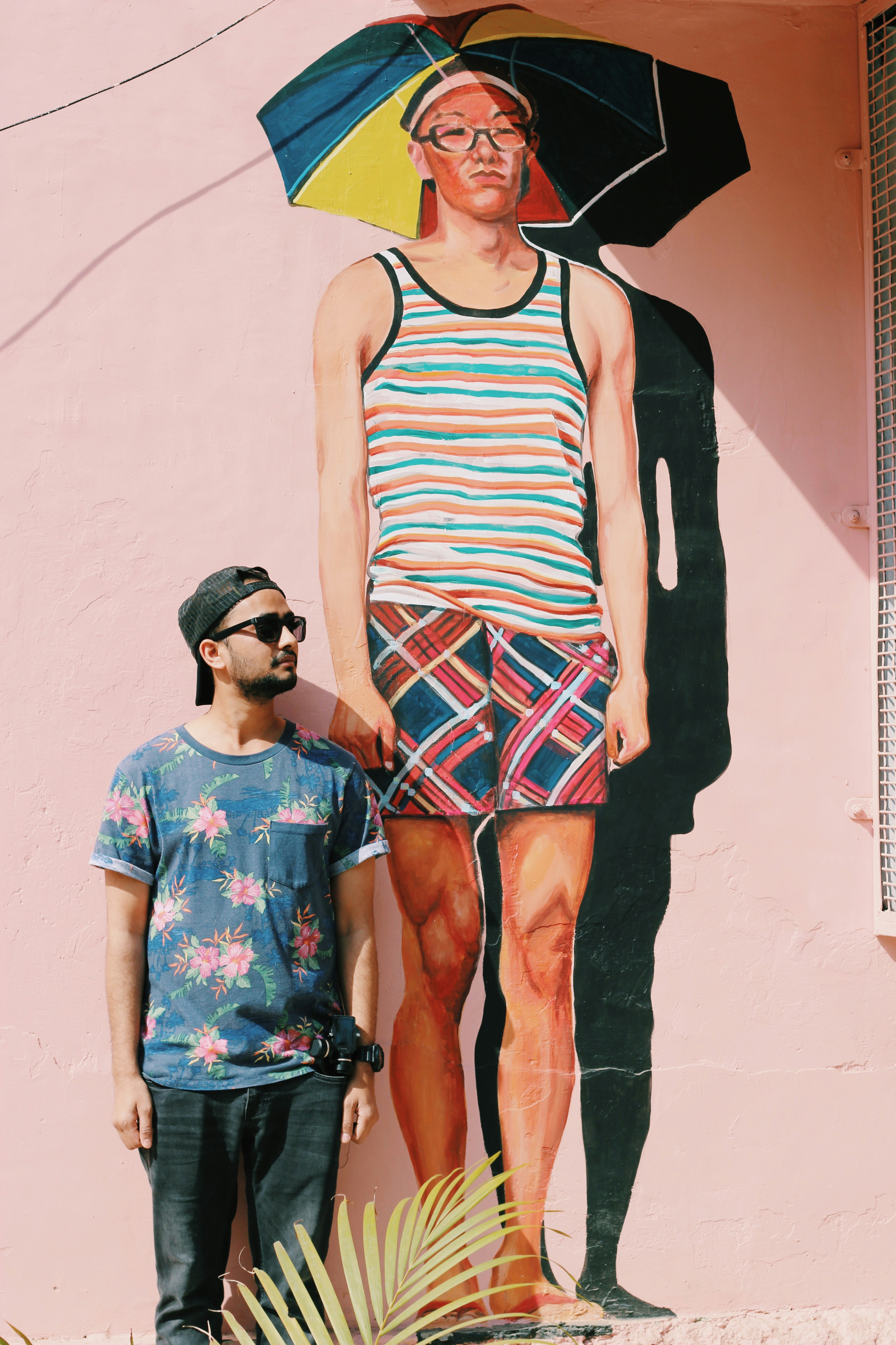 Man standing beside man standee photo – Free Apparel Image on Unsplash
